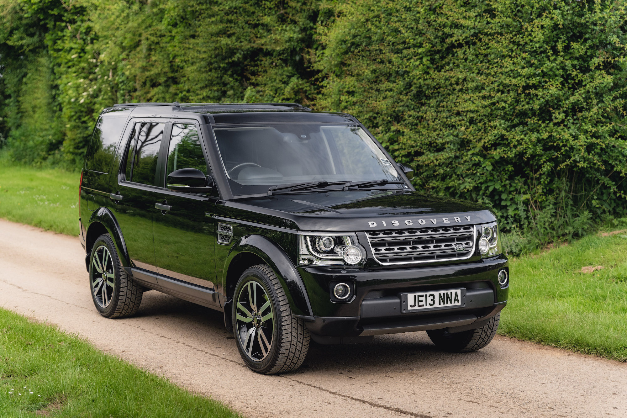 2016 LAND ROVER DISCOVERY 4 SDV6 COMMERCIAL SE - VAT Q