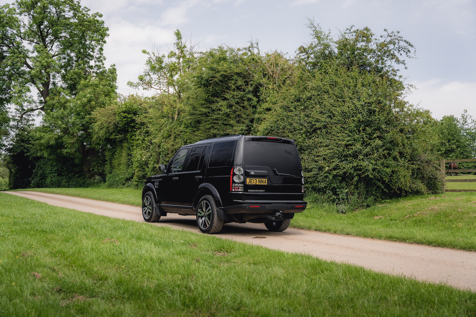 2016 LAND ROVER DISCOVERY 4 SDV6 COMMERCIAL SE - VAT Q