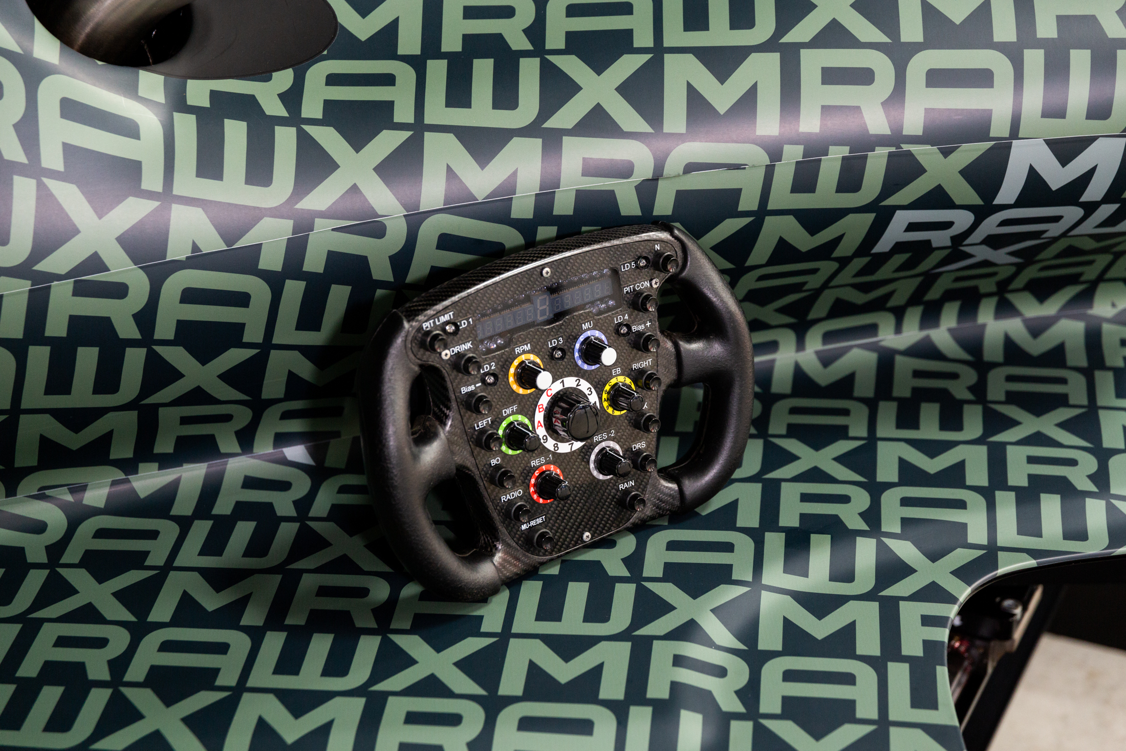 BRD SIMCELL AND V1-500 MOTION SIMULATOR - PRO DRIVER TRAINER