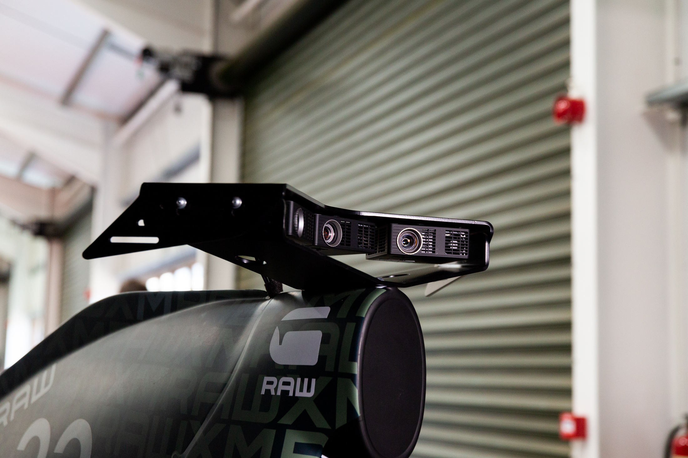 BRD SIMCELL AND V1-500 MOTION SIMULATOR - PRO DRIVER TRAINER