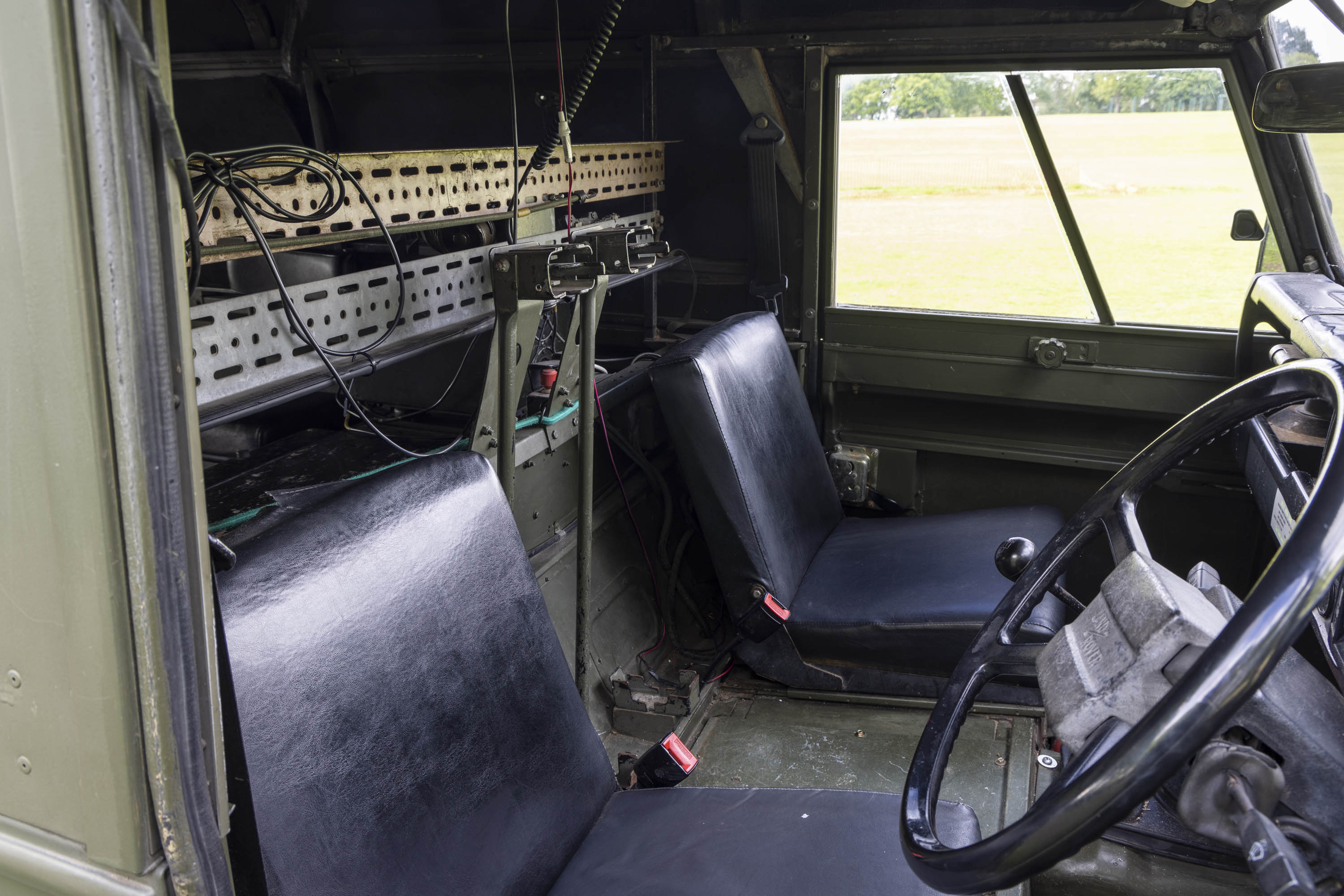 1987 LAND ROVER 110 - EX MILITARY