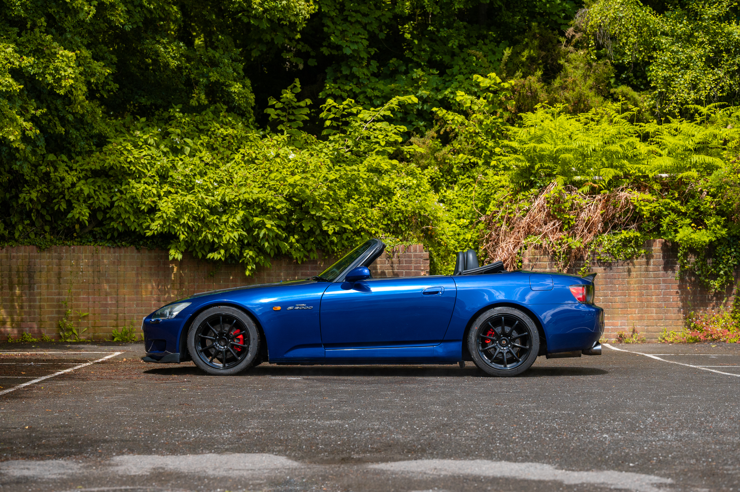 2001 HONDA S2000 – SUPERCHARGED
