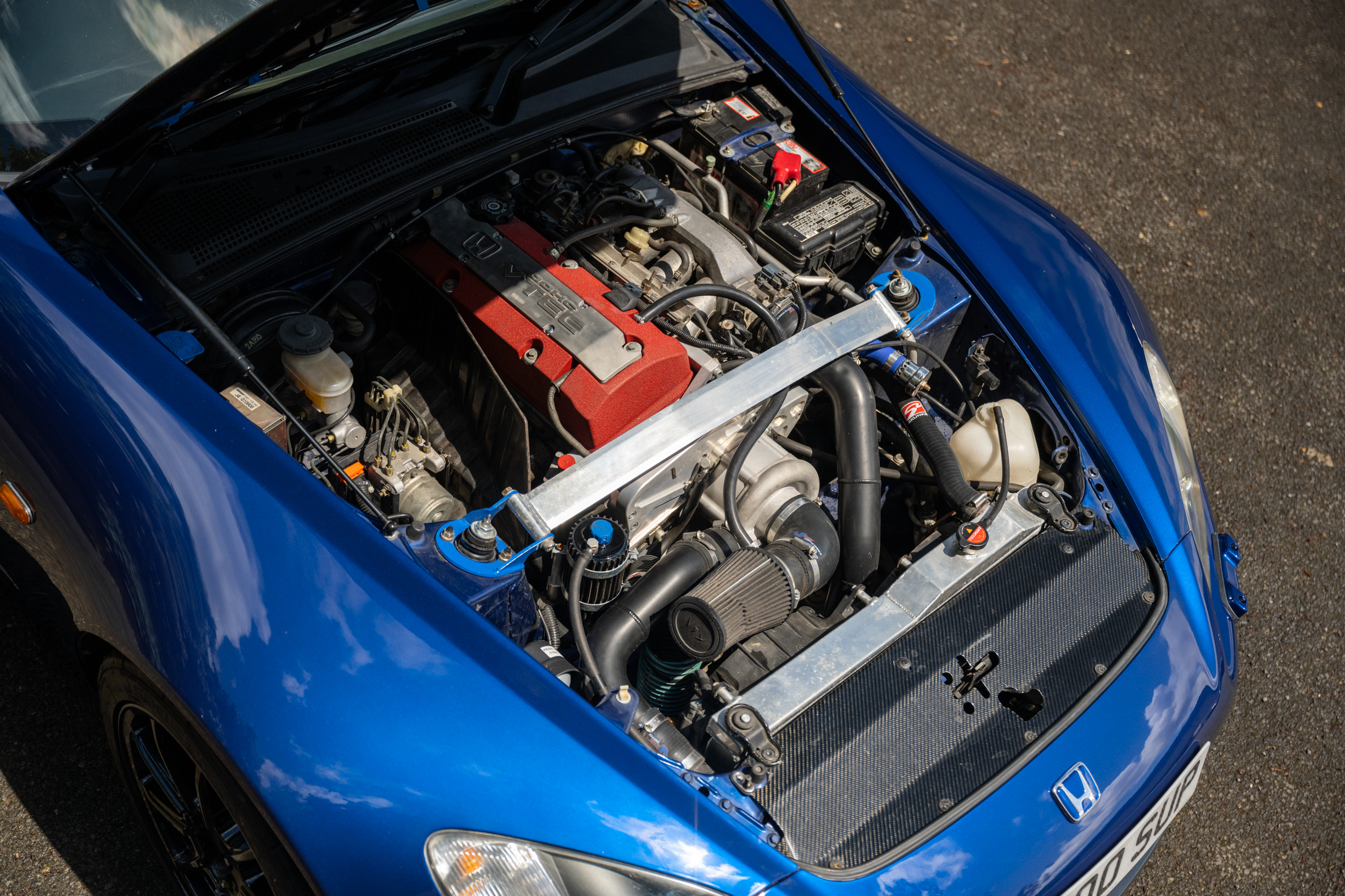 2001 HONDA S2000 – SUPERCHARGED
