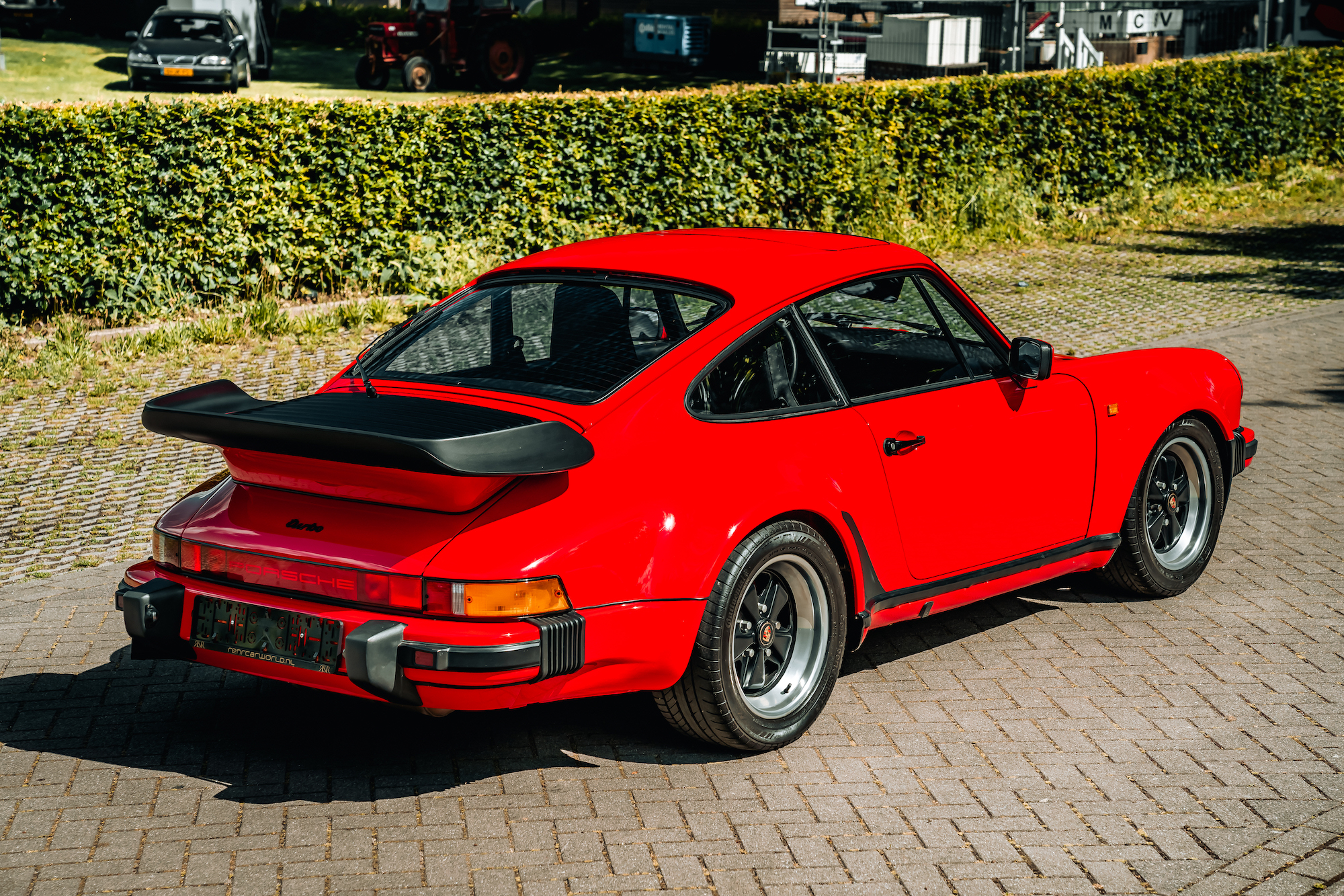 1982 PORSCHE 911 (930) TURBO