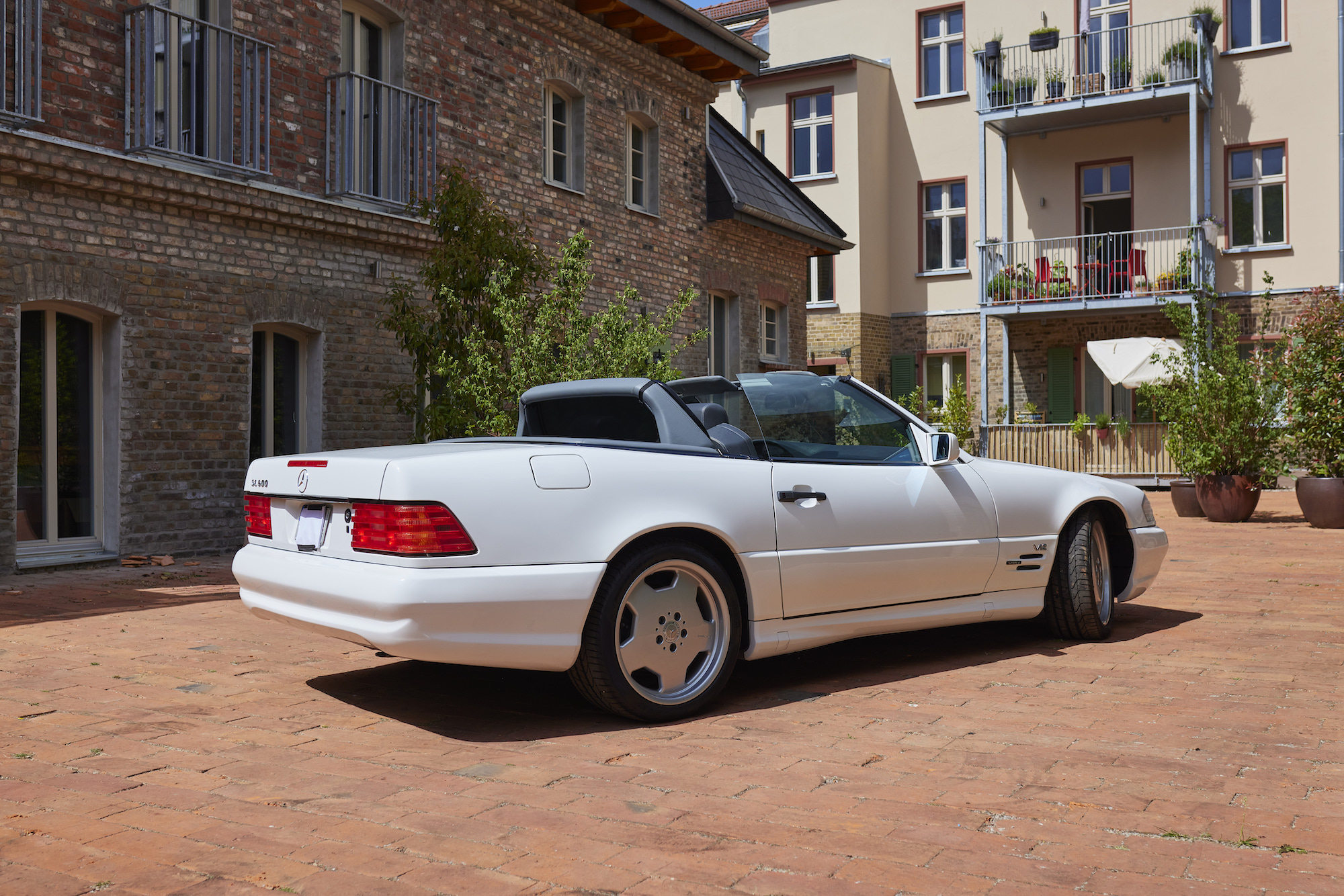 1996 MERCEDES-BENZ (R129) SL600