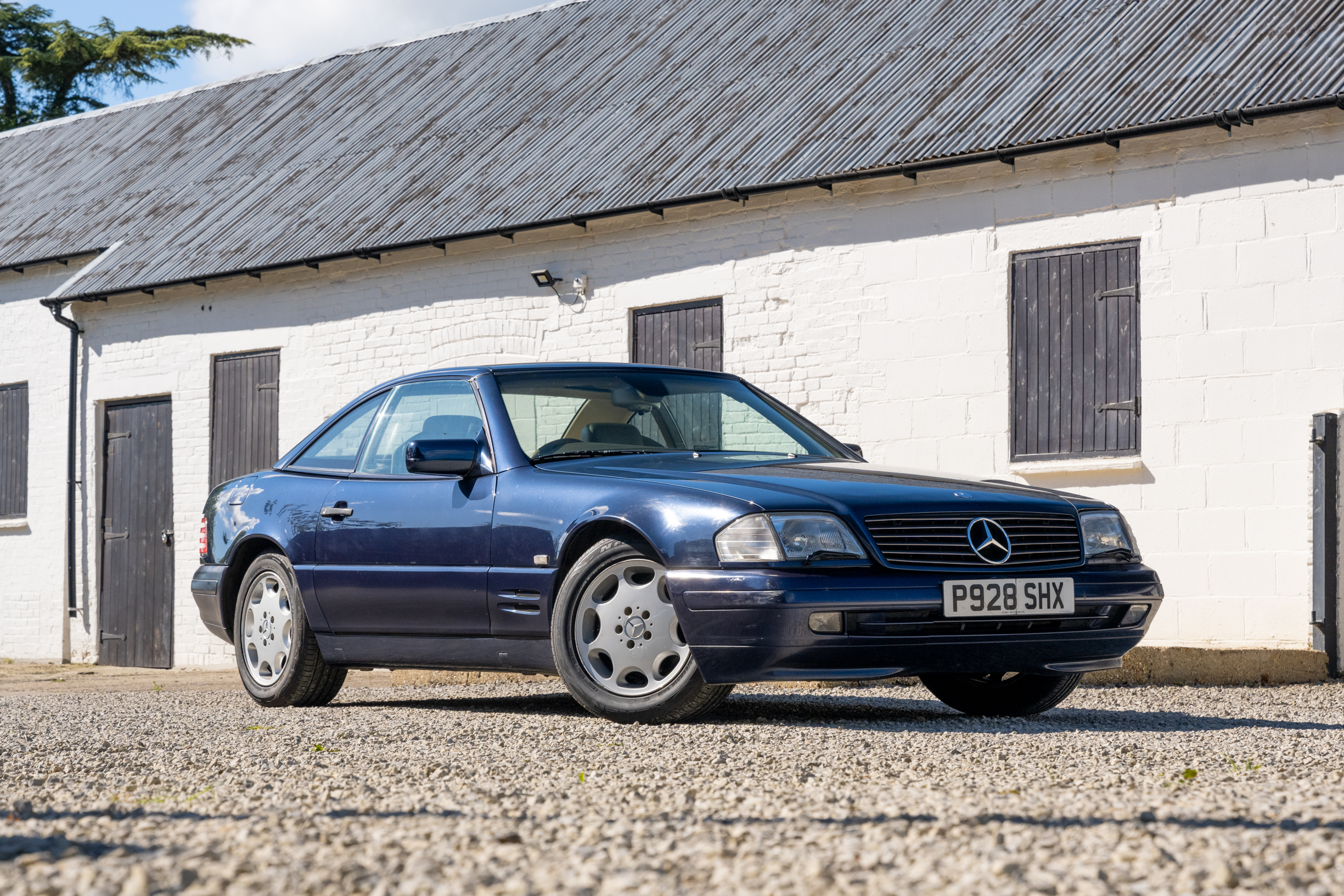 1997 MERCEDES-BENZ (R129) SL 320