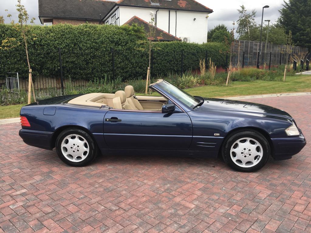 1997 MERCEDES-BENZ (R129) SL 320