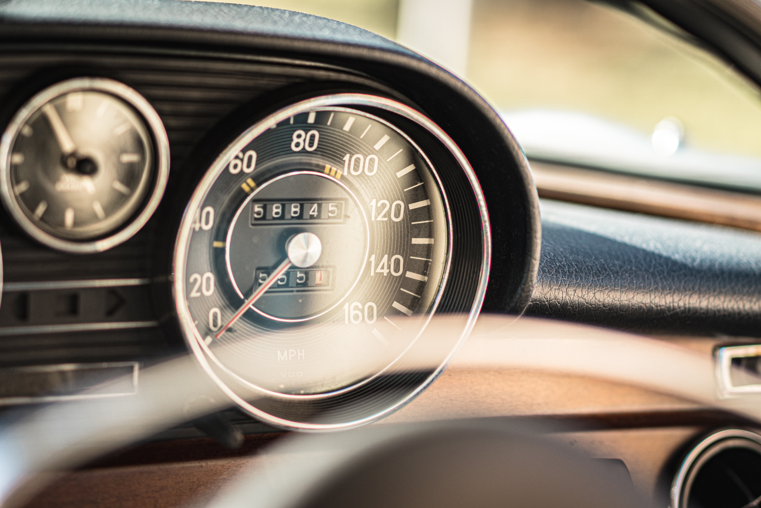 1972 MERCEDES-BENZ (W108) 280 SE 3.5