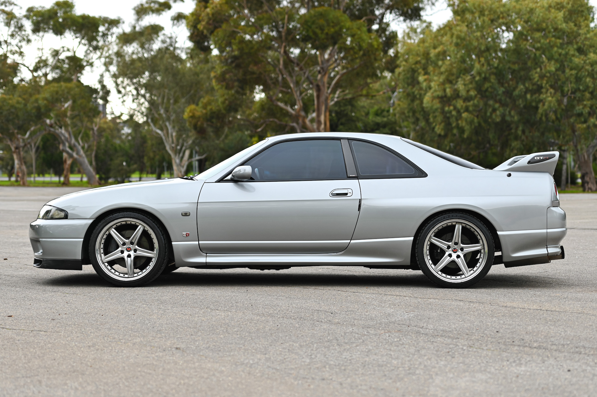 1996 NISSAN SKYLINE (R33) GT-R