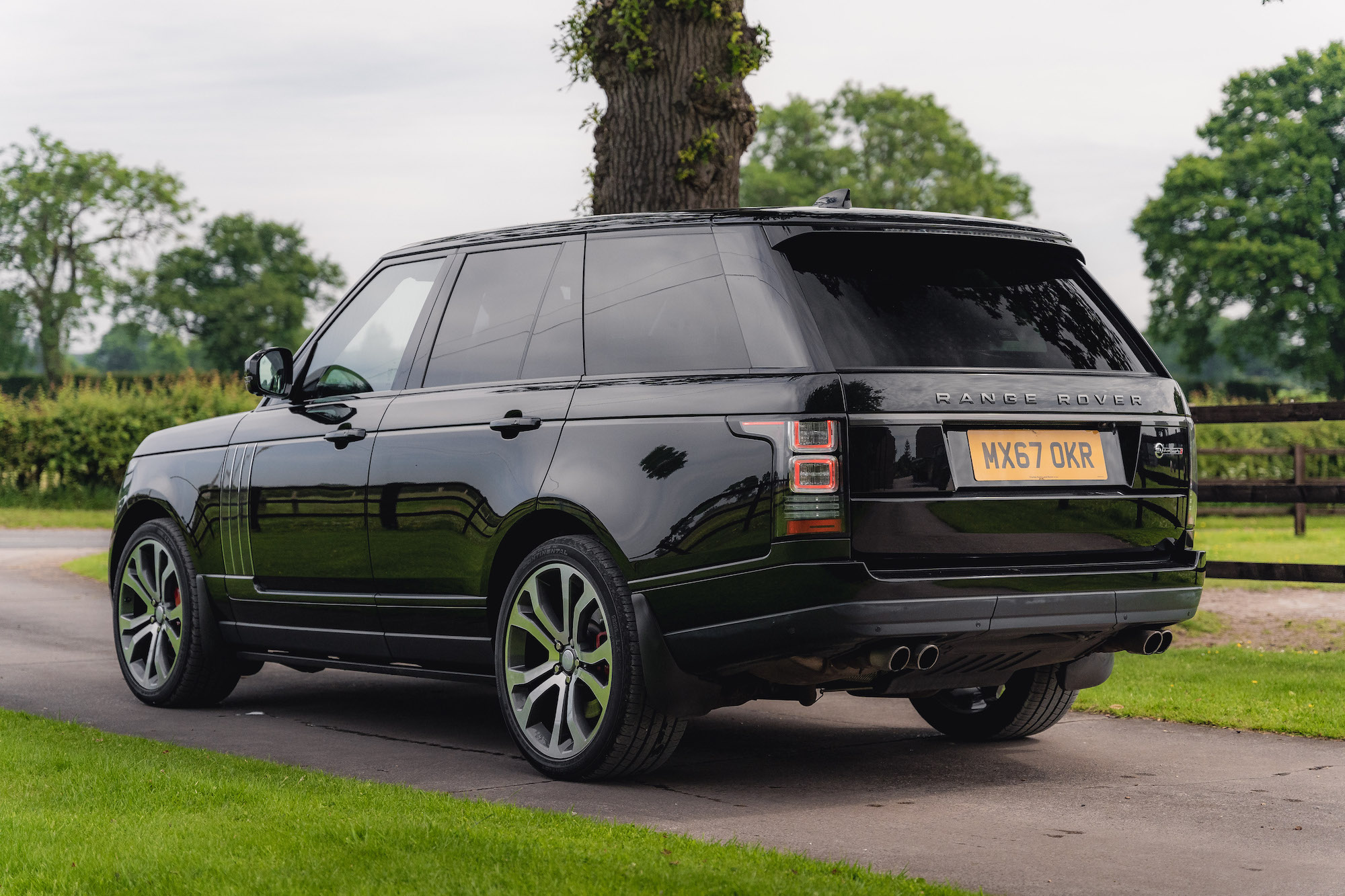 2017 RANGE ROVER SV AUTOBIOGRAPHY 5.0 V8