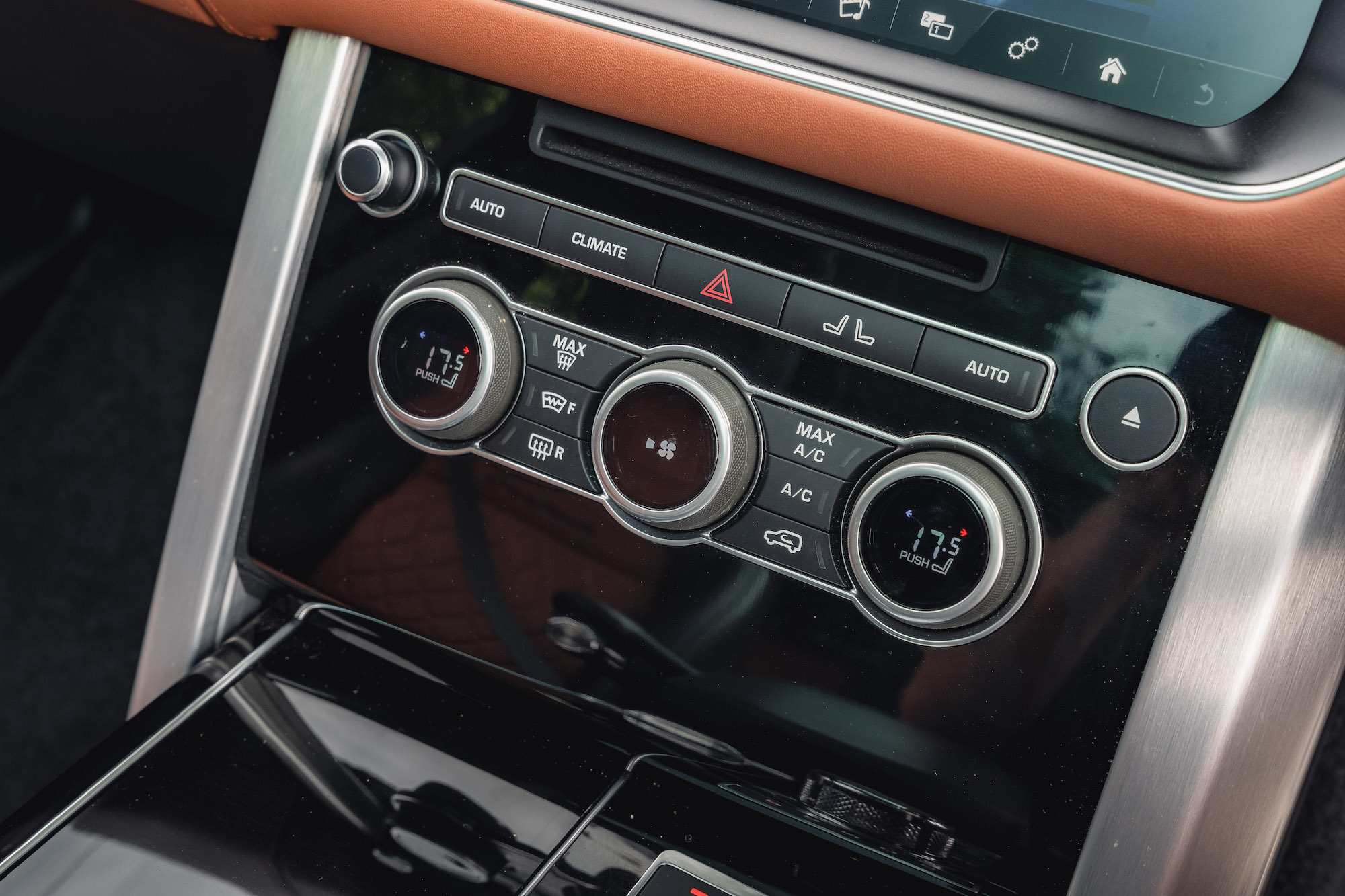 2017 RANGE ROVER SV AUTOBIOGRAPHY 5.0 V8