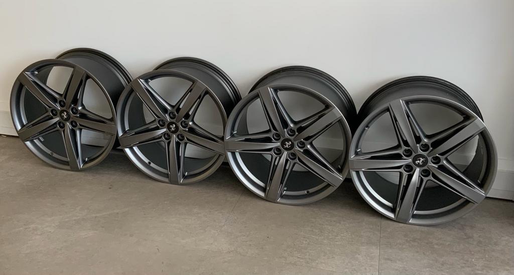 SET OF FERRARI F12 ALLOY WHEELS