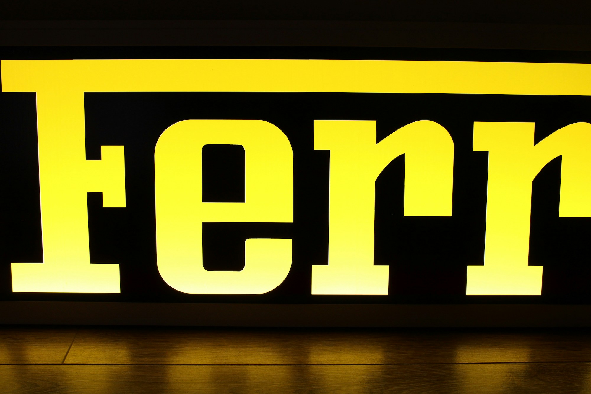 FERRARI ILLUMINATED SIGN