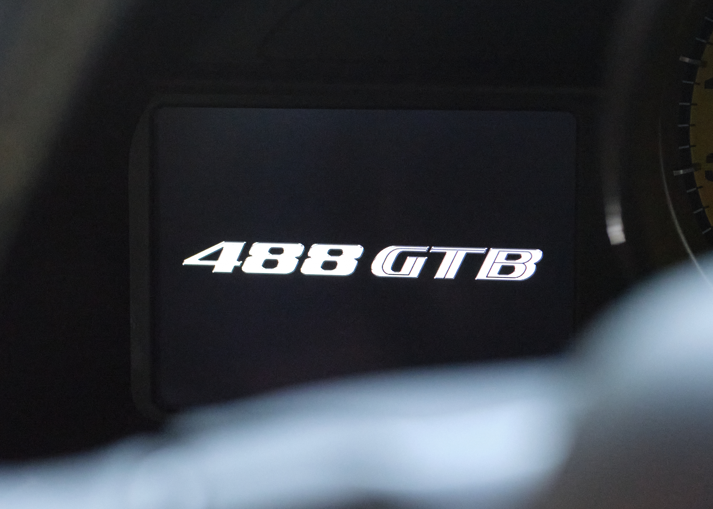 2016 FERRARI 488 GTB