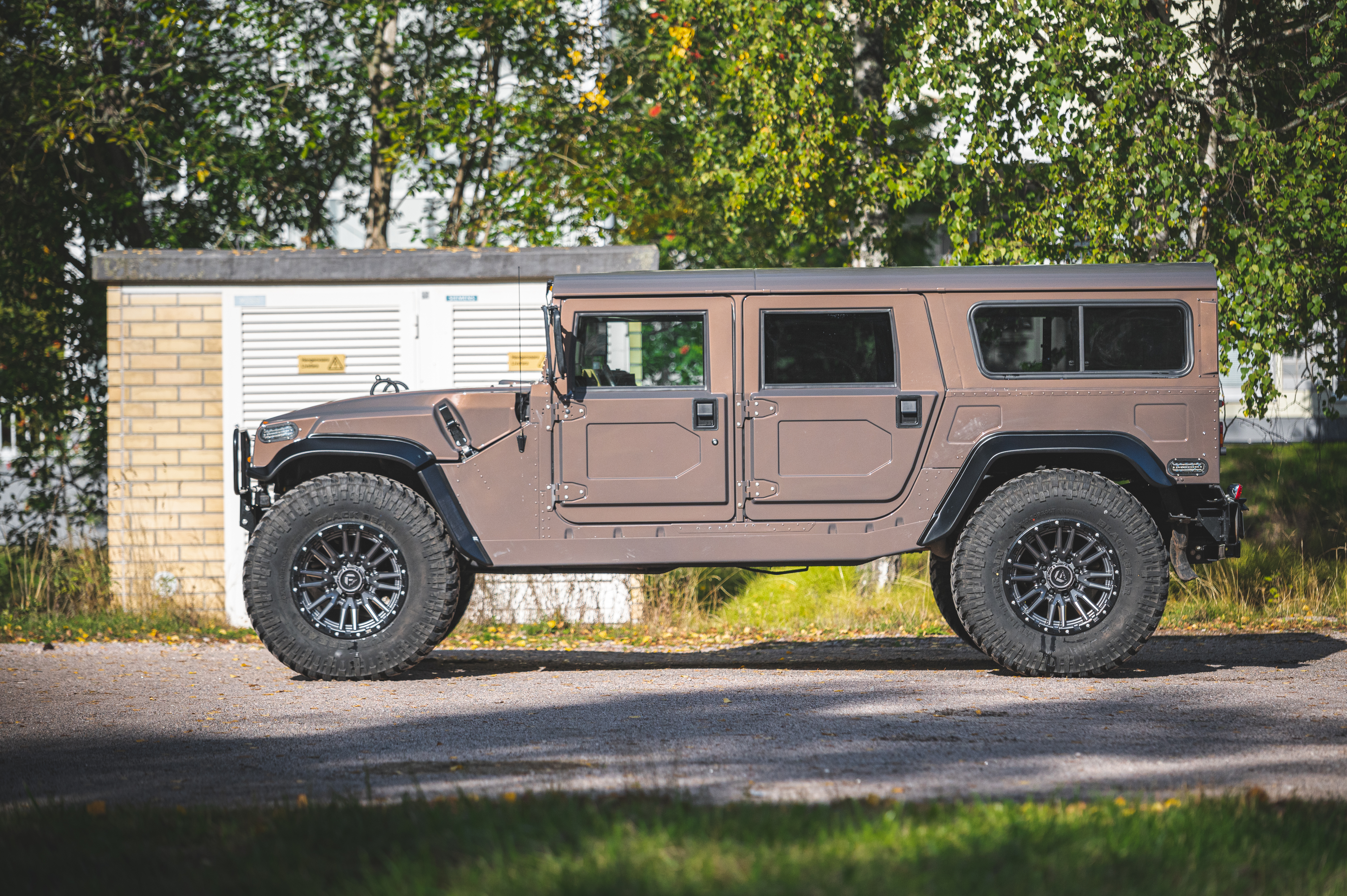 2000 HUMMER H1 - VAT Q for sale by auction in Helsinki, Finland