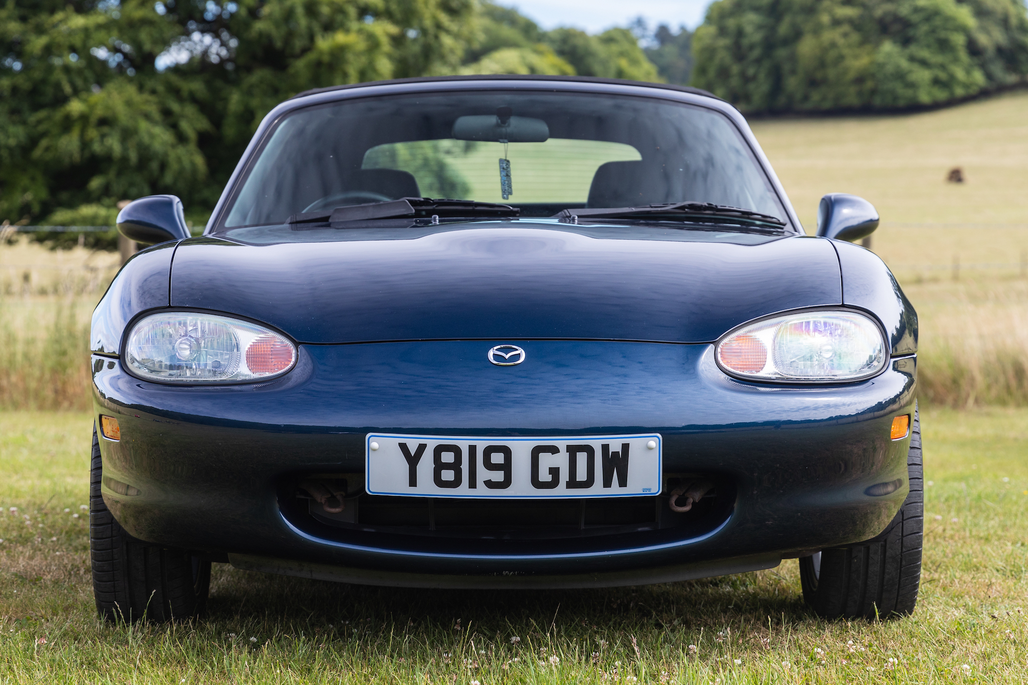 2001 MAZDA MX-5
