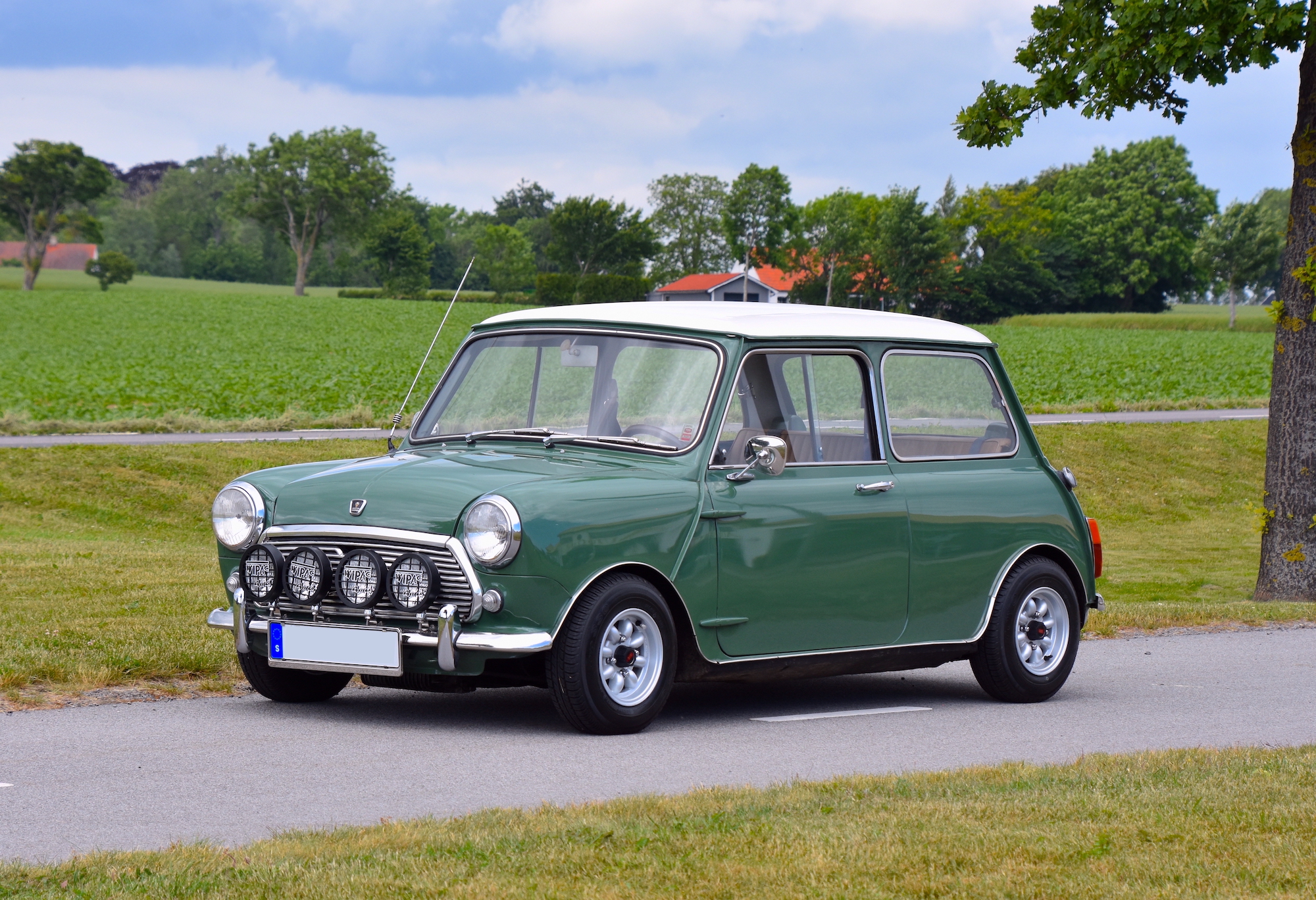 1968 AUSTIN MINI 1000 MK II