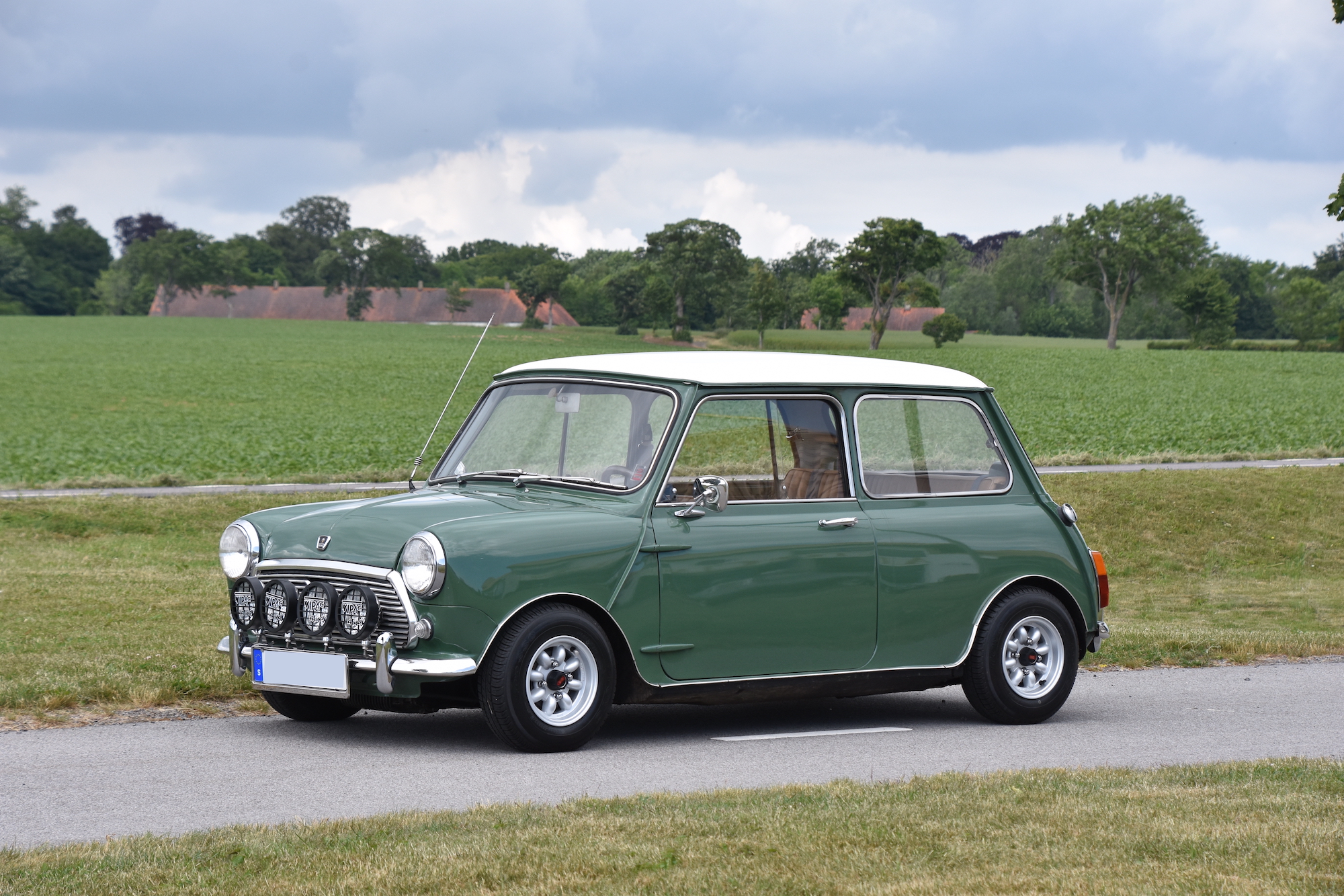 1968 AUSTIN MINI 1000 MK II