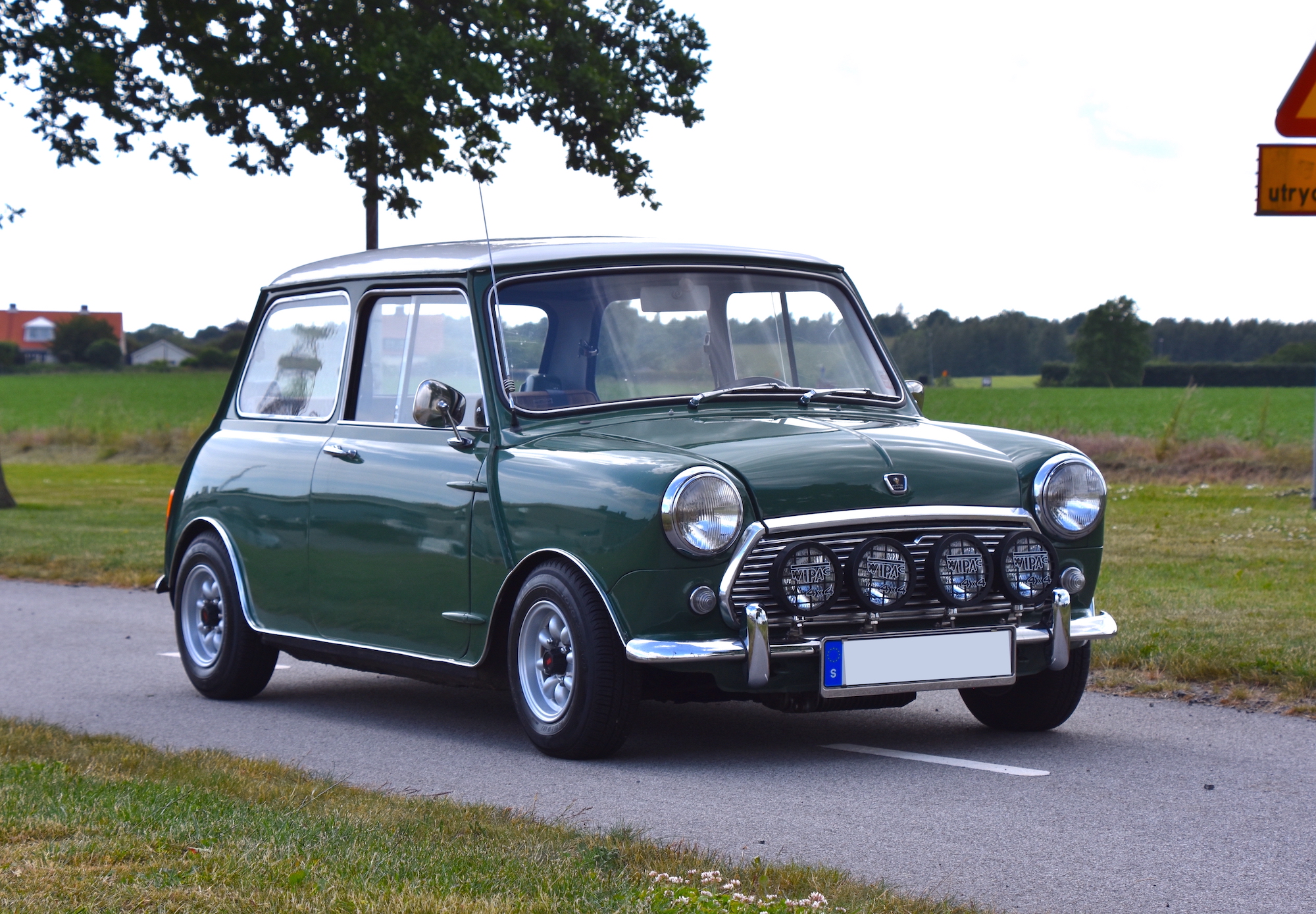 1968 AUSTIN MINI 1000 MK II