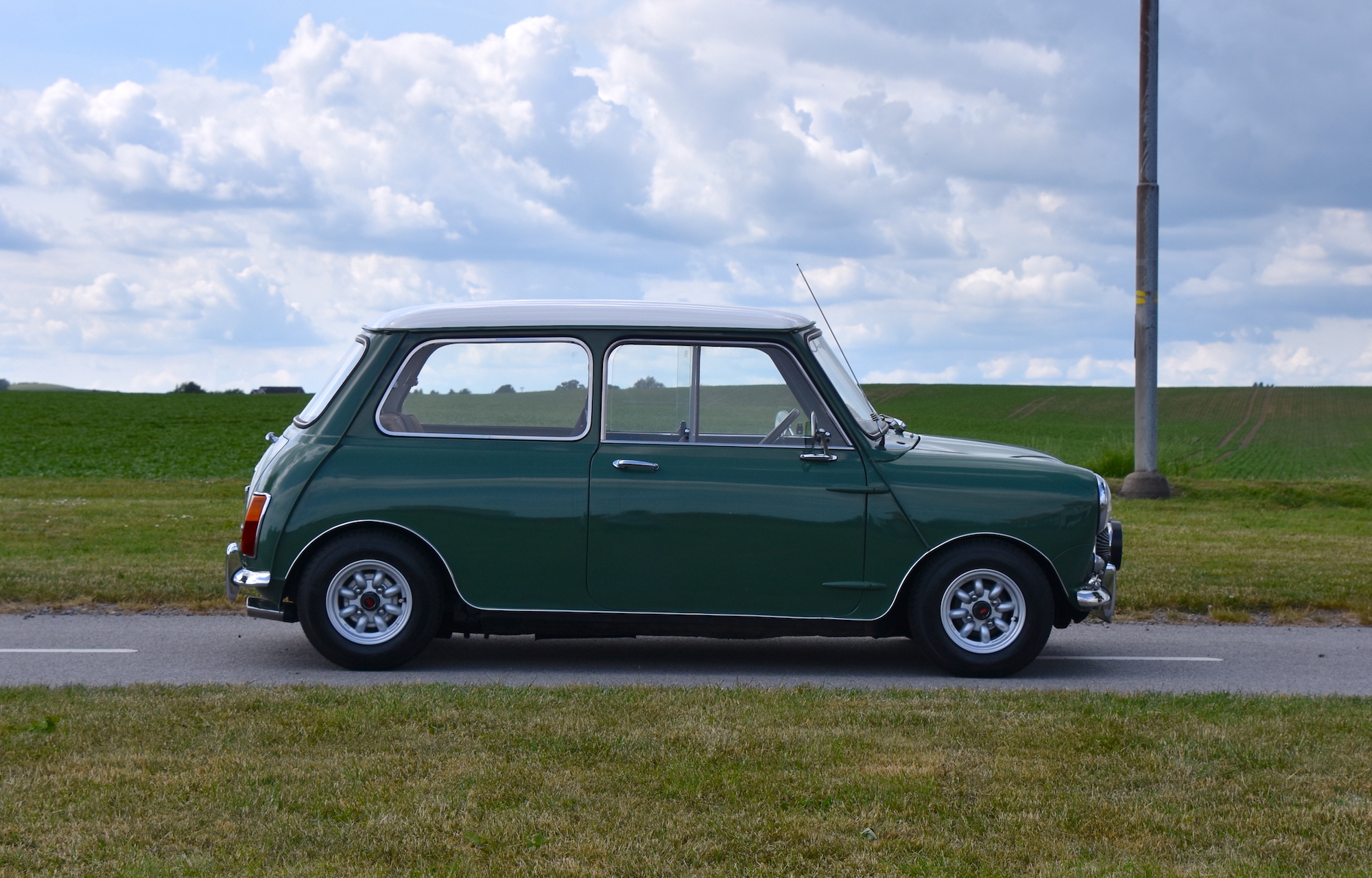 1968 AUSTIN MINI 1000 MK II