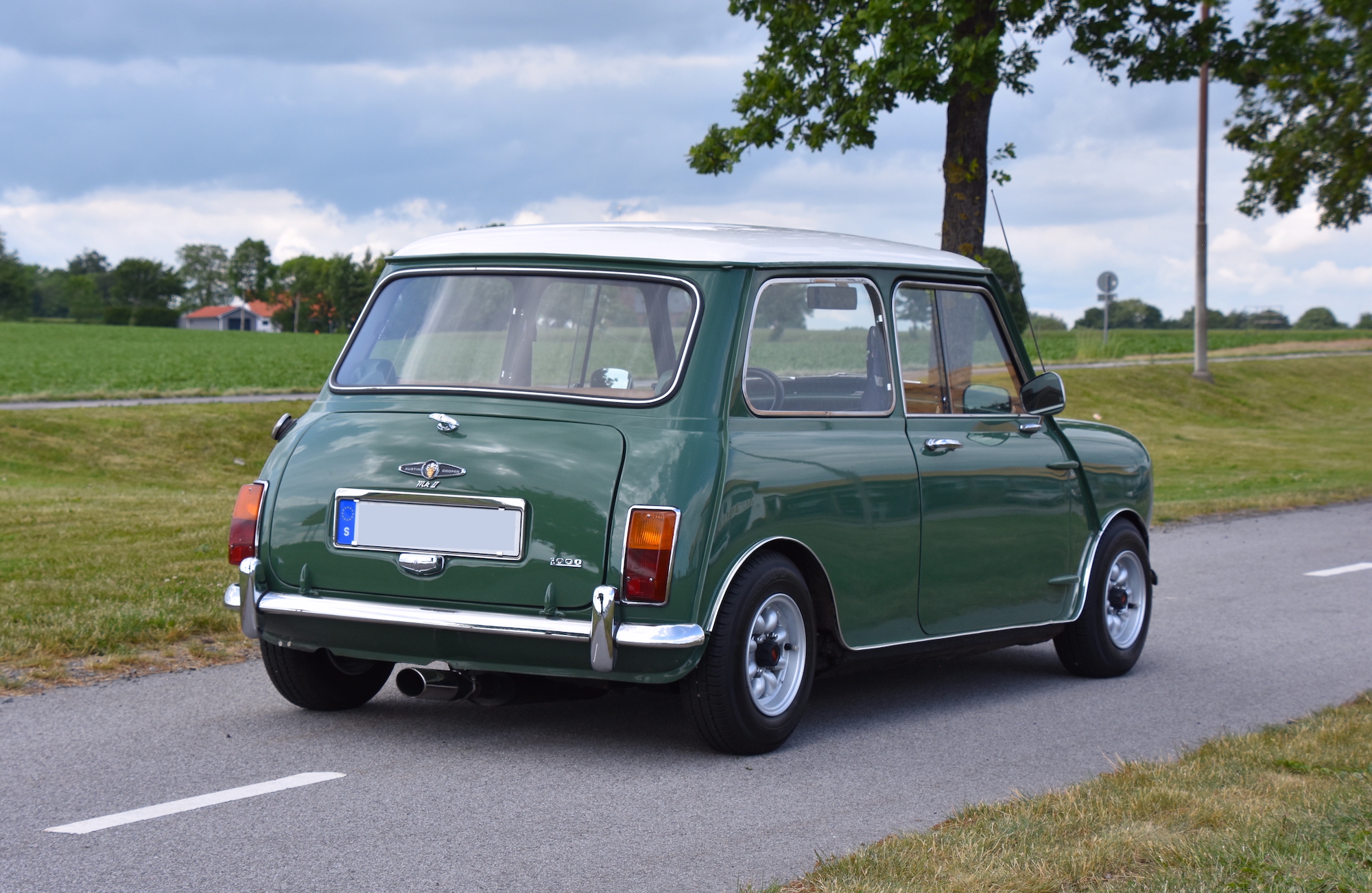 1968 AUSTIN MINI 1000 MK II