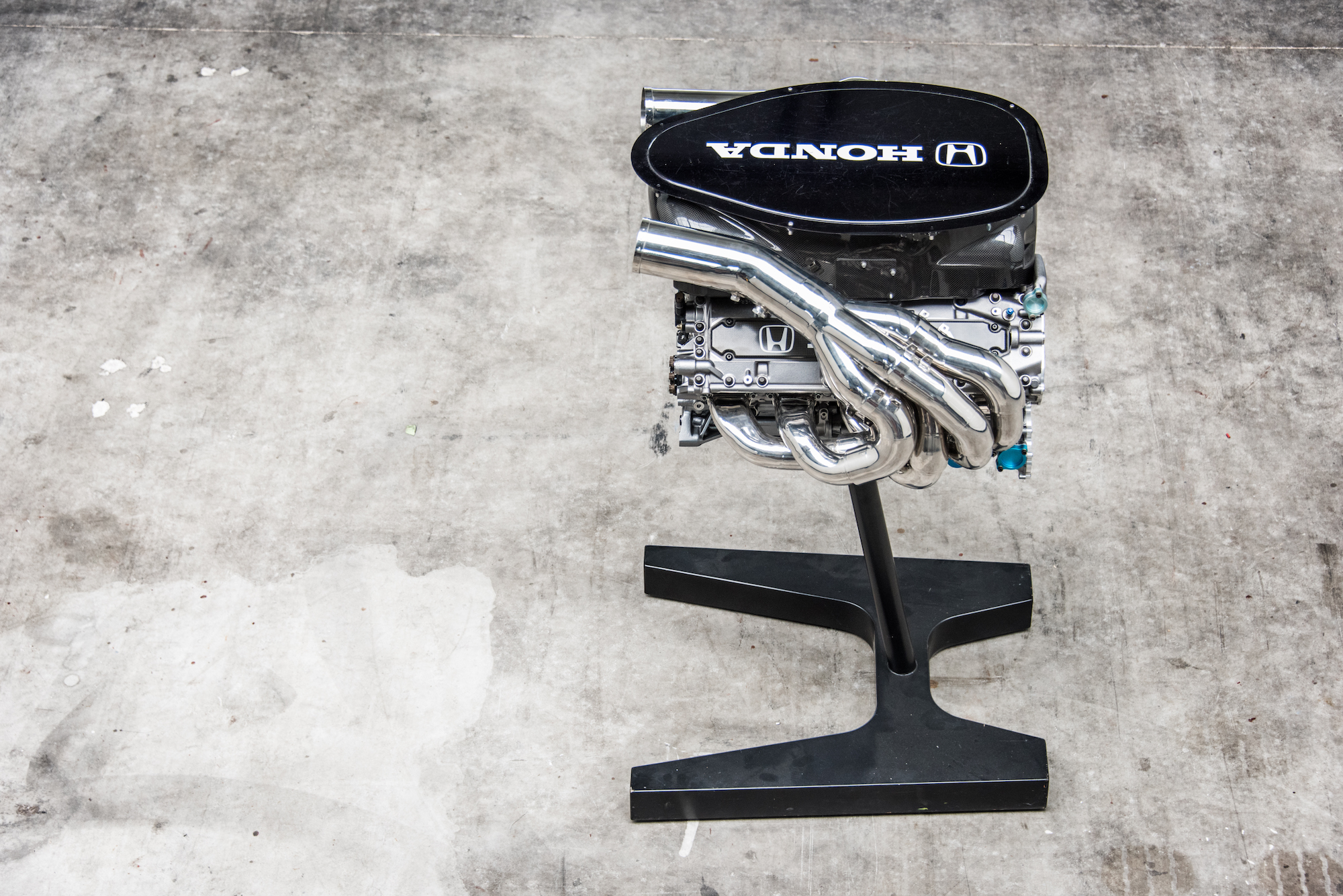 2001 HONDA RA00E V10 F1 ENGINE BLOCK