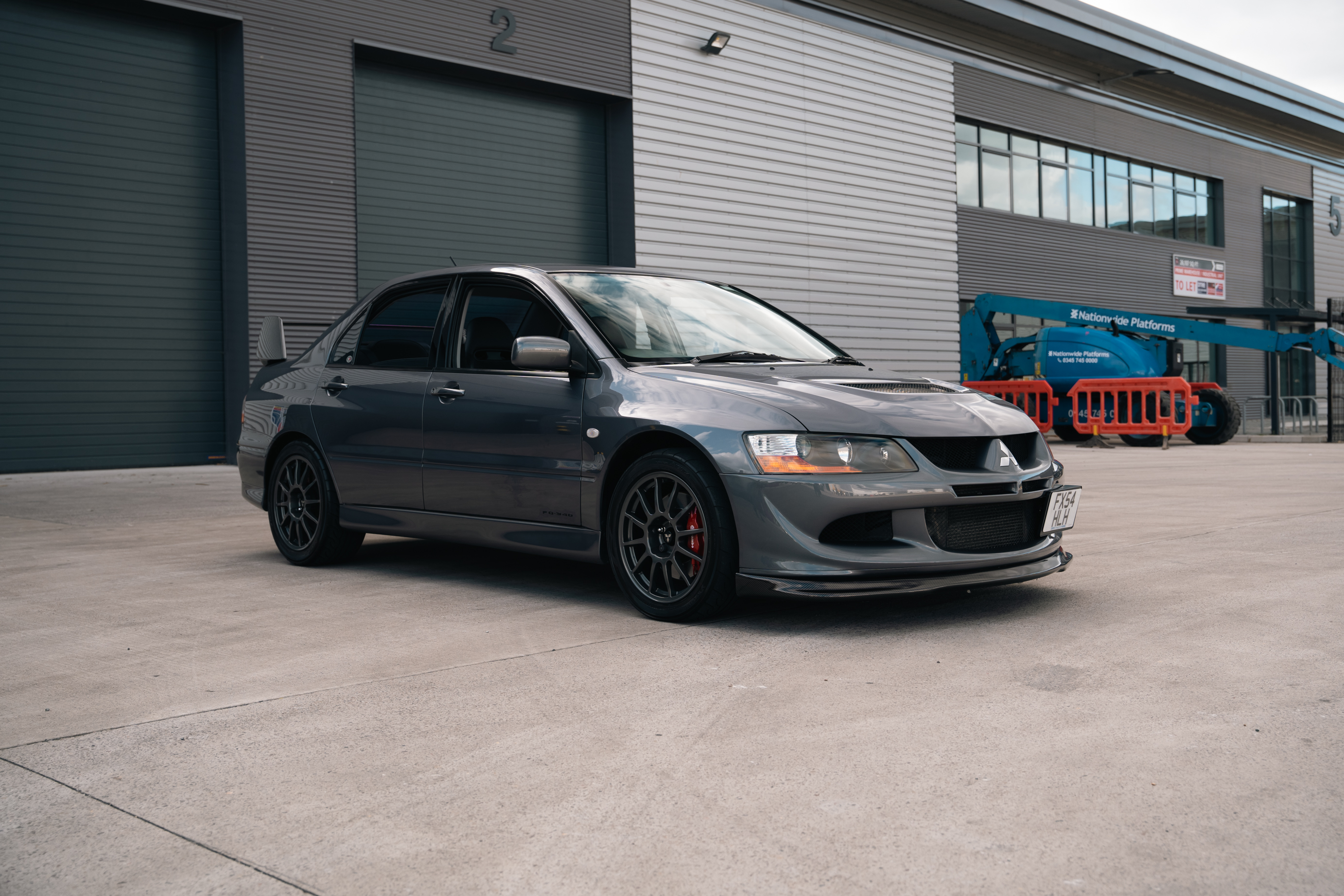 2004 MITSUBISHI LANCER EVO VIII MR FQ-340