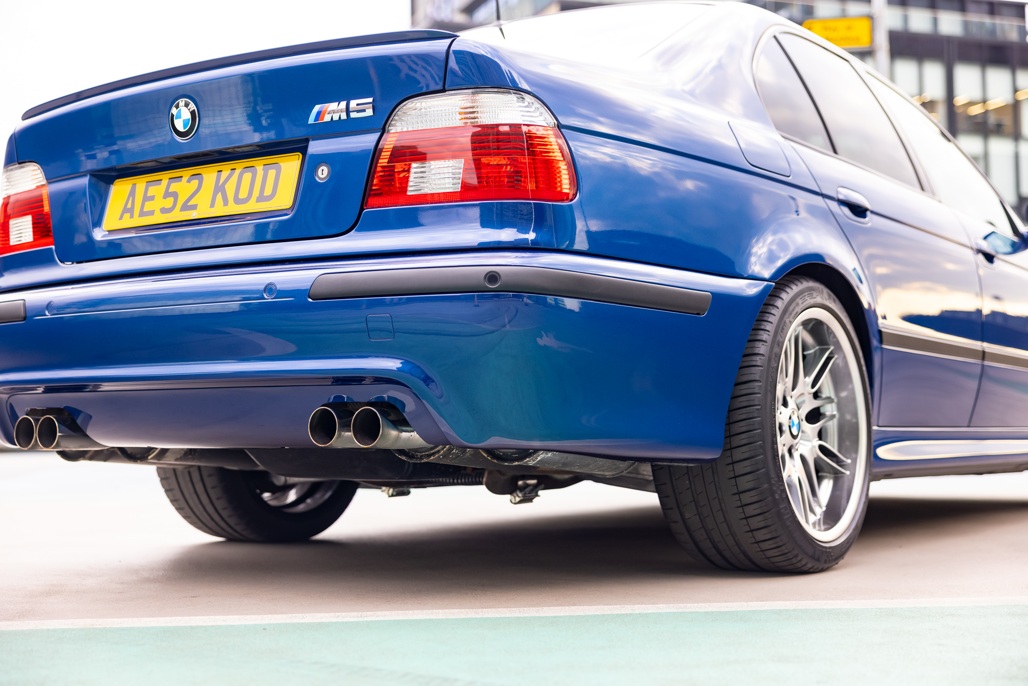 2002 BMW (E39) M5