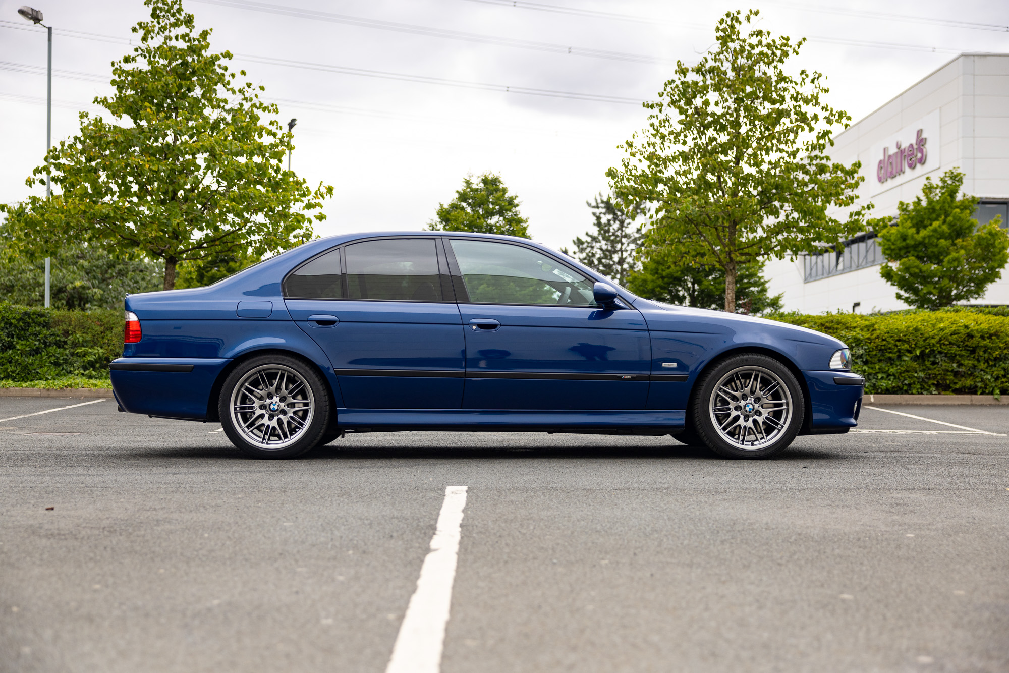 2002 BMW (E39) M5
