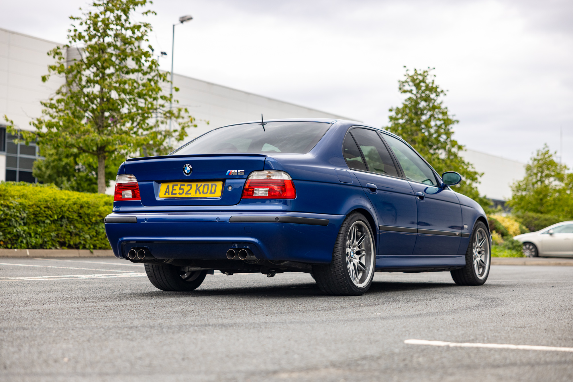 2002 BMW (E39) M5