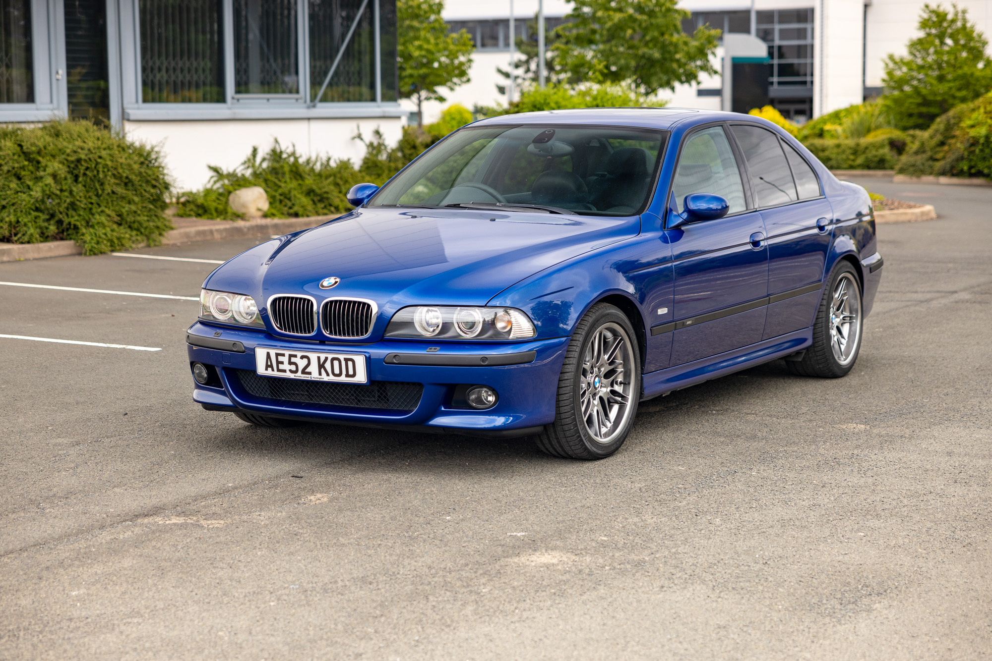 2002 BMW (E39) M5