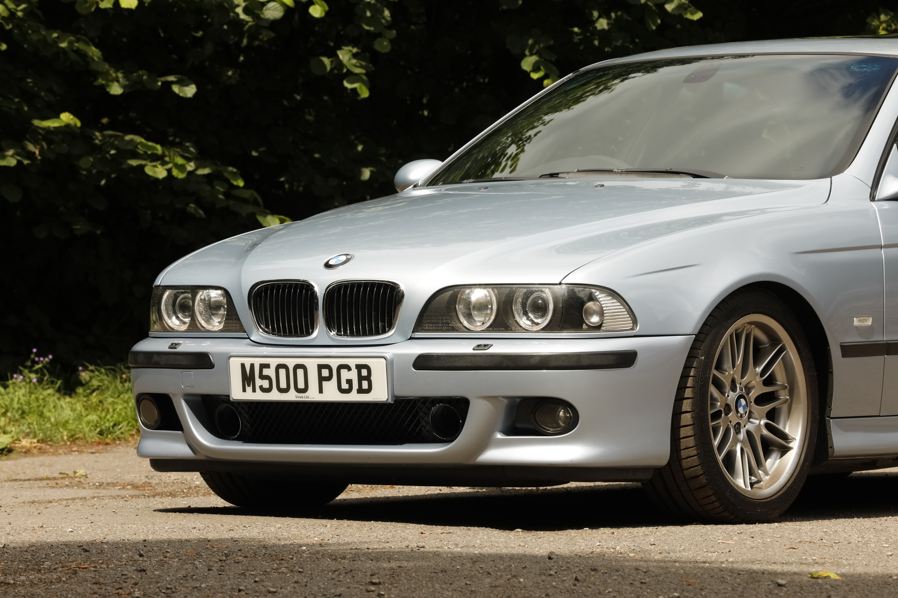 2000 BMW (E39) M5