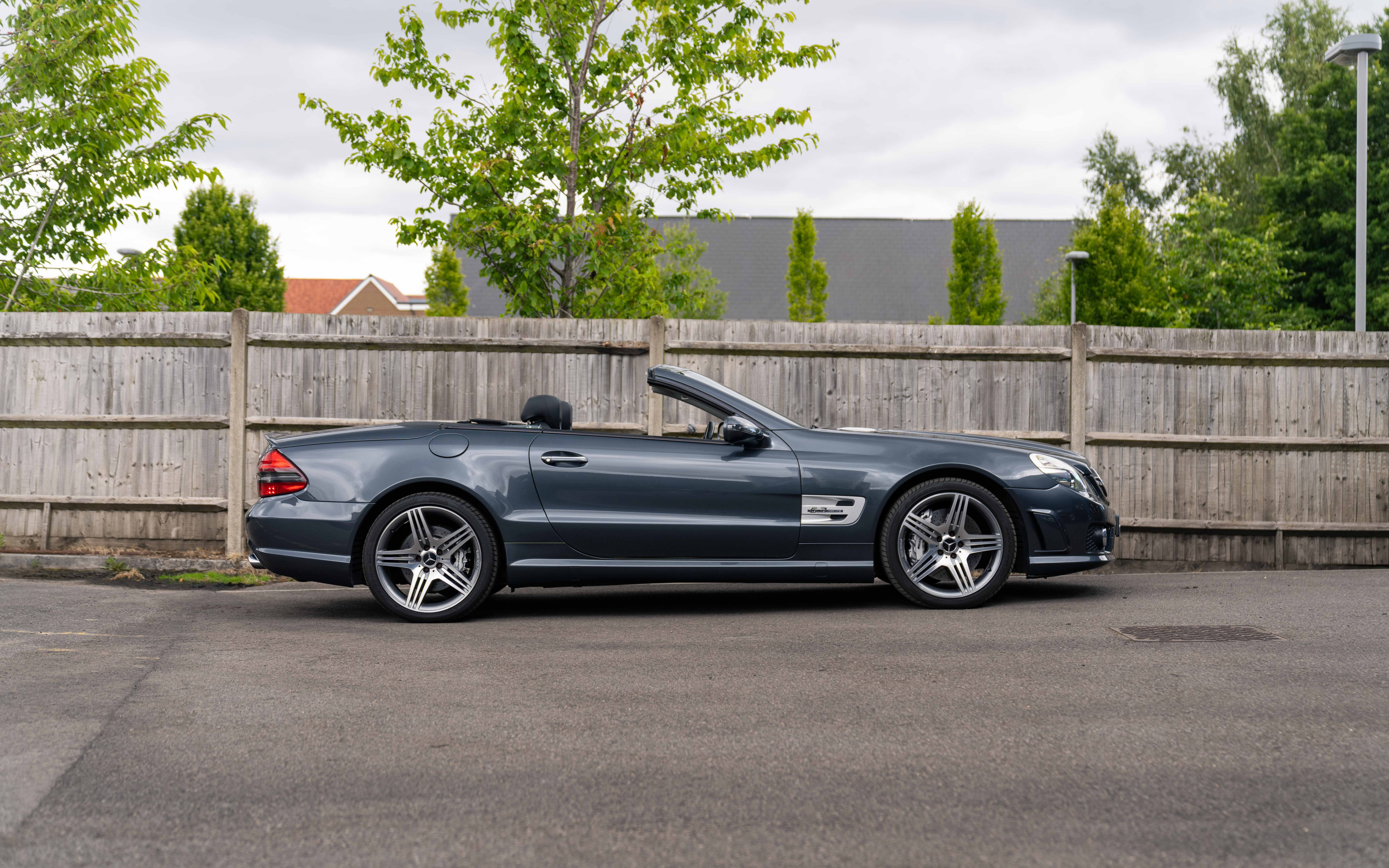 2008 MERCEDES-BENZ (R230) SL63 AMG for sale by auction in Church ...