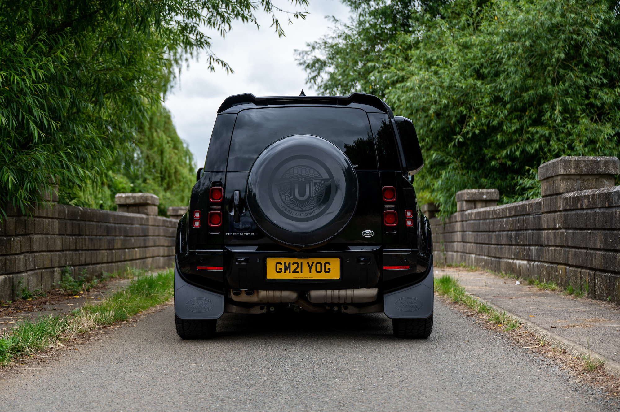 2021 LAND ROVER DEFENDER 110 D250 X-DYNAMIC S