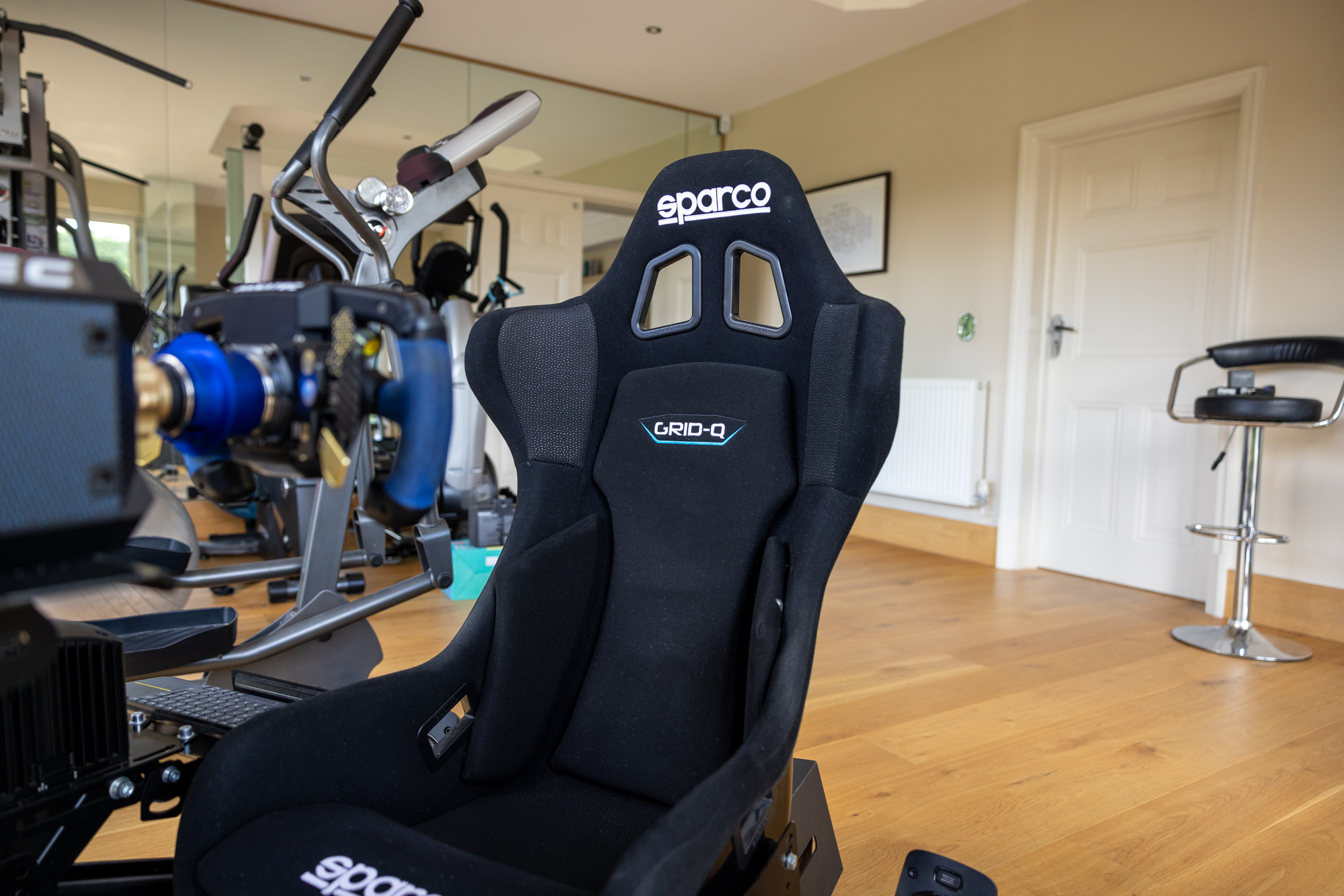 CUSTOM RACING SIMULATOR