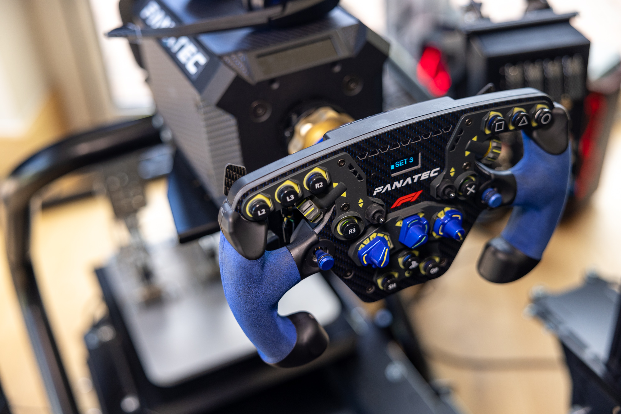 CUSTOM RACING SIMULATOR