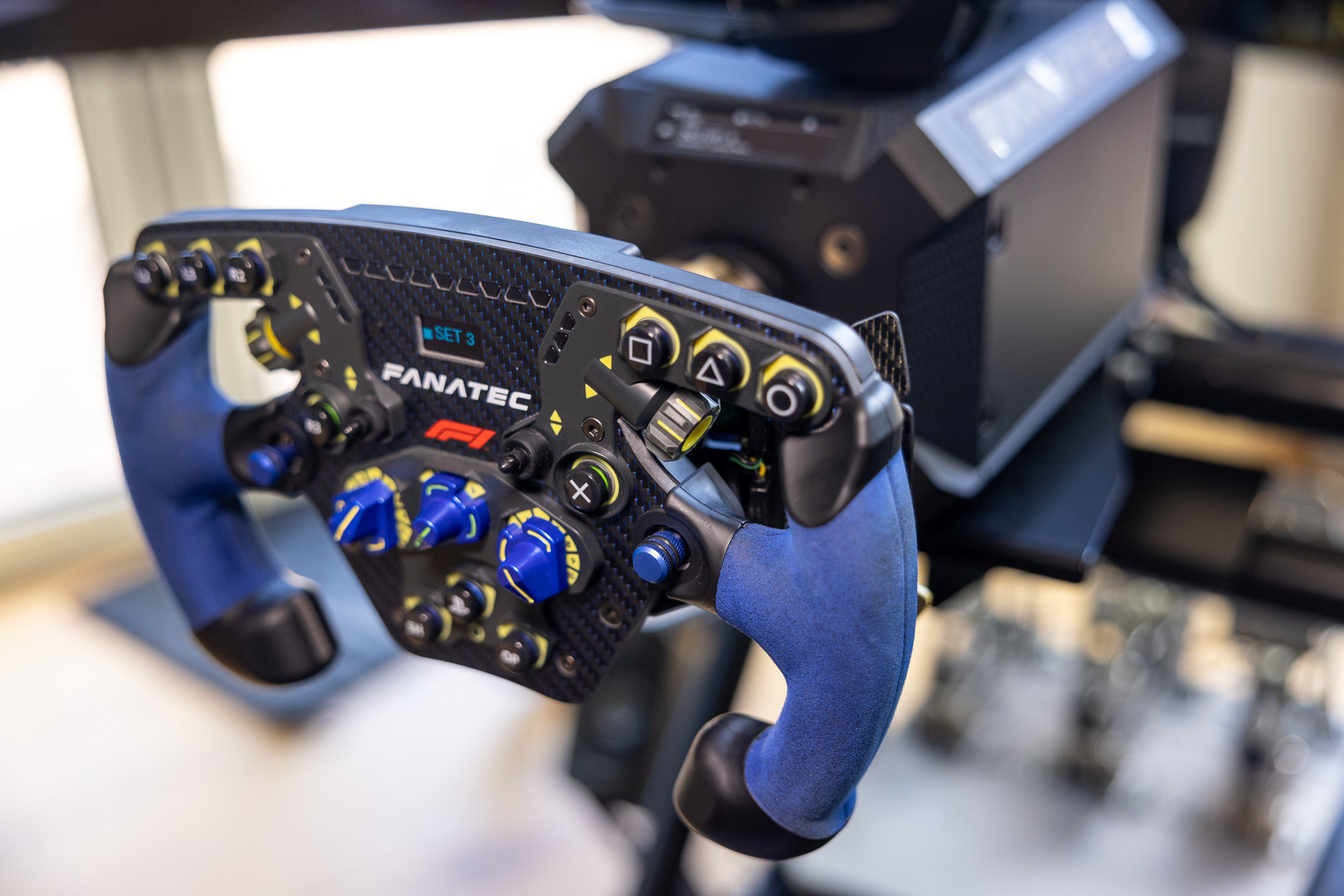 CUSTOM RACING SIMULATOR