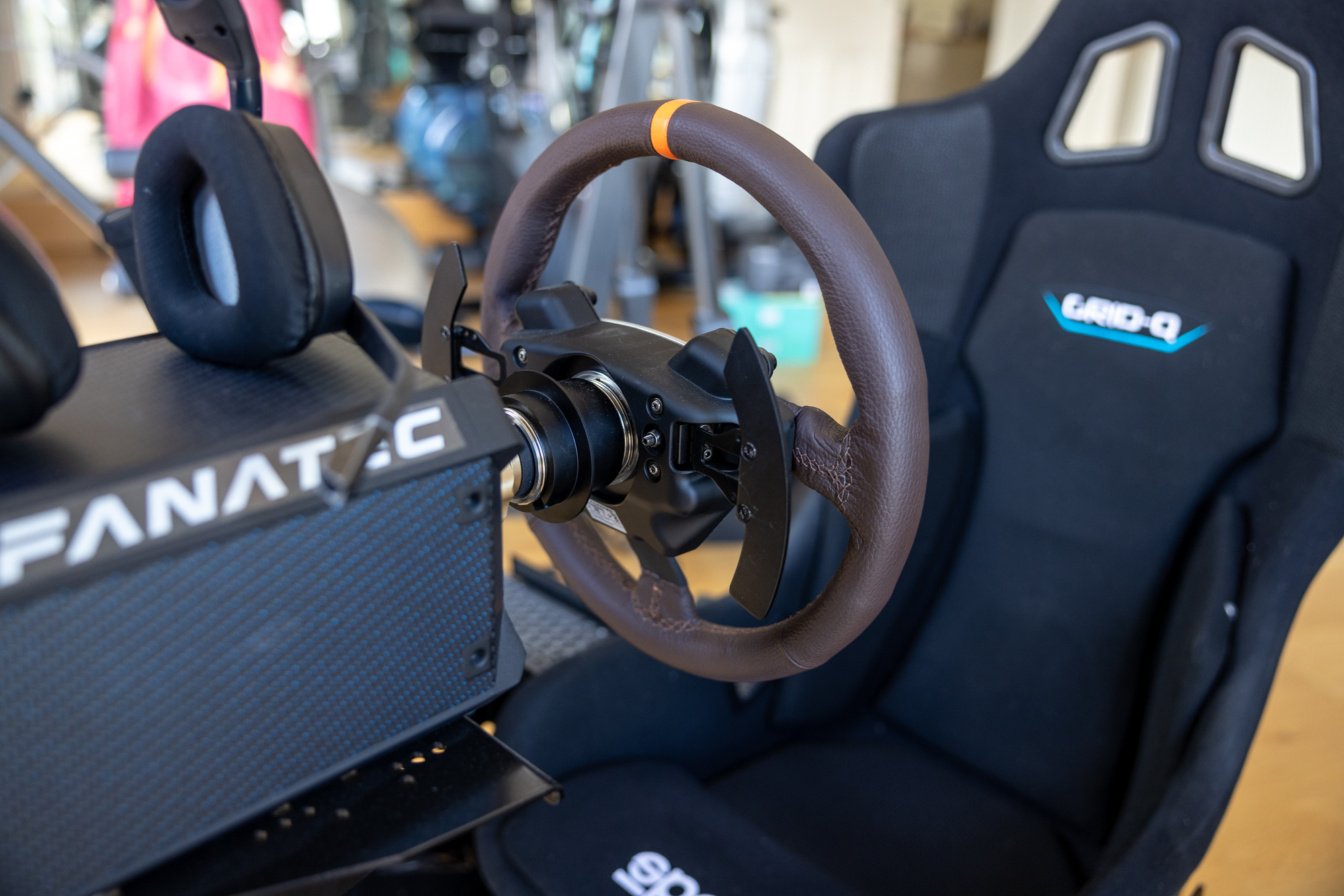 CUSTOM RACING SIMULATOR