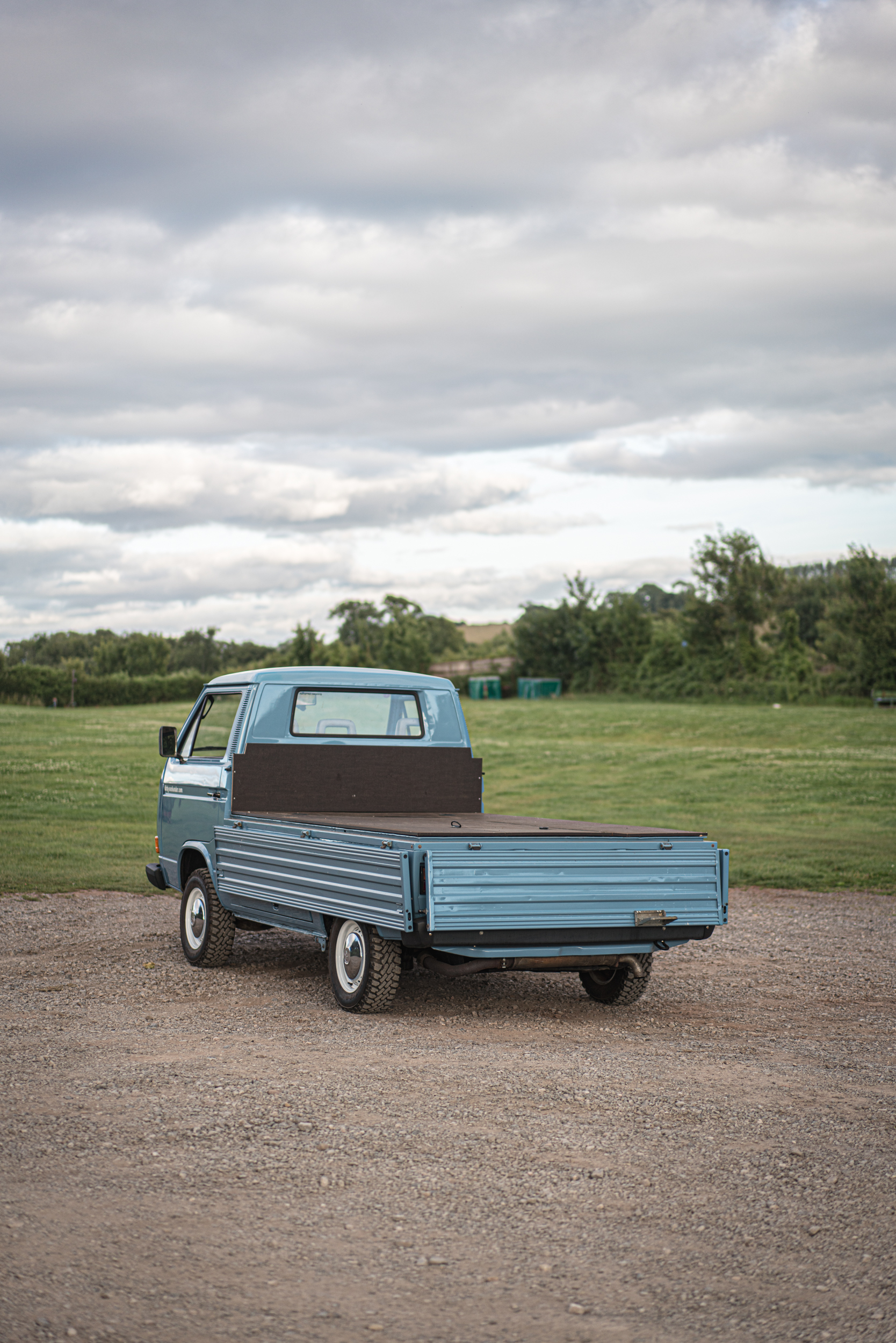 1987 VOLKSWAGEN T25 SINGLE CAB PICK-UP