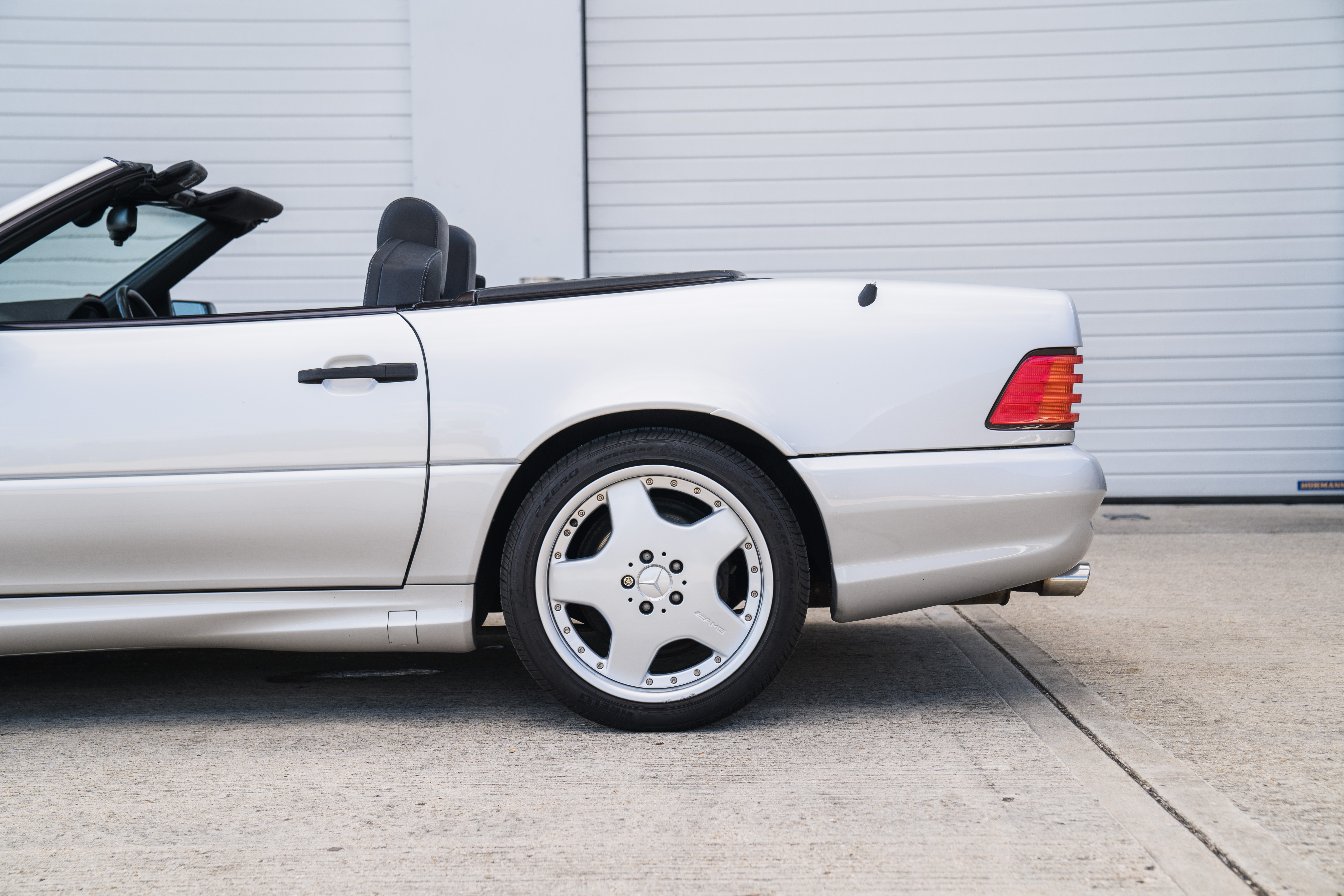 1997 MERCEDES-BENZ (R129) SL60 AMG