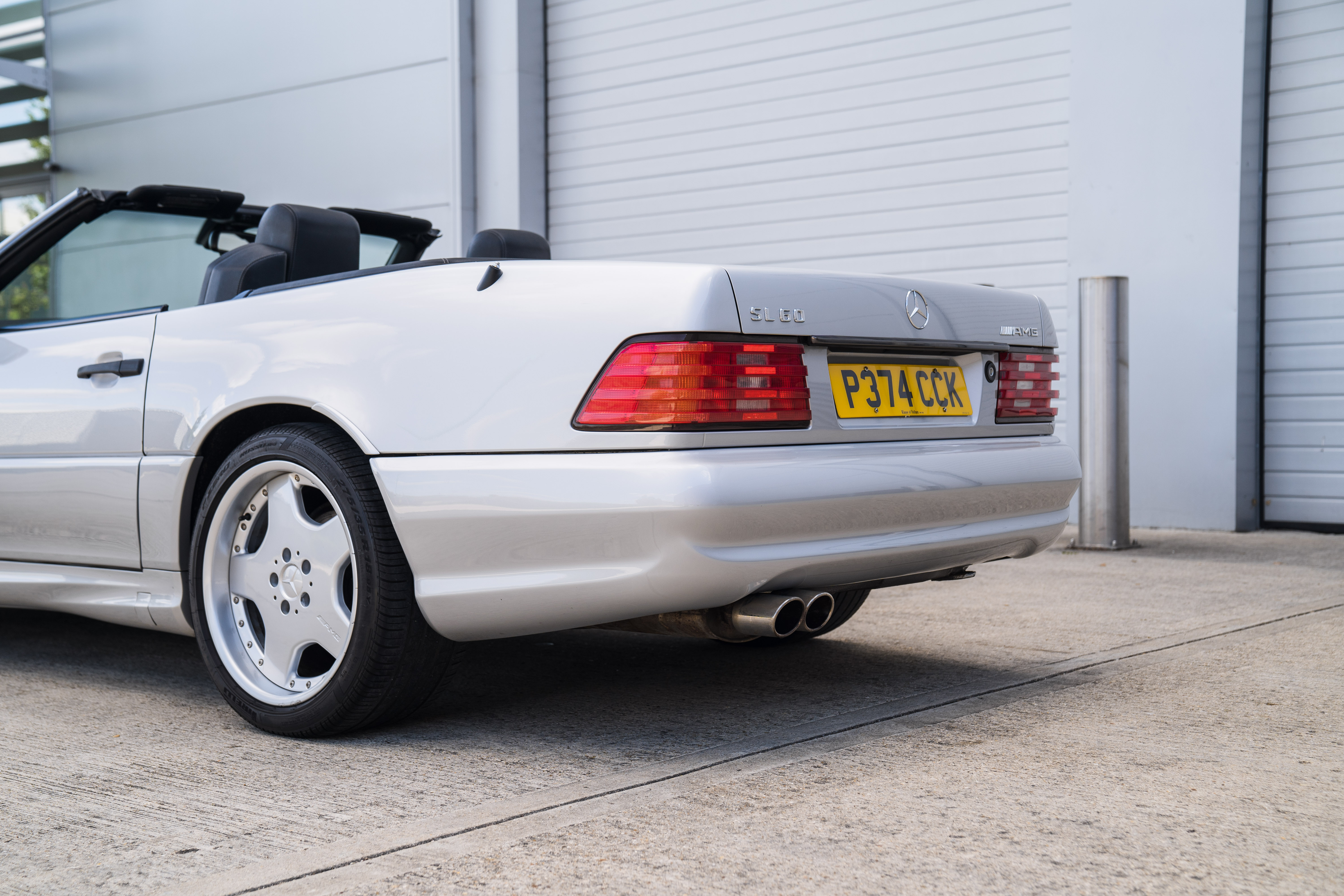 1997 MERCEDES-BENZ (R129) SL60 AMG