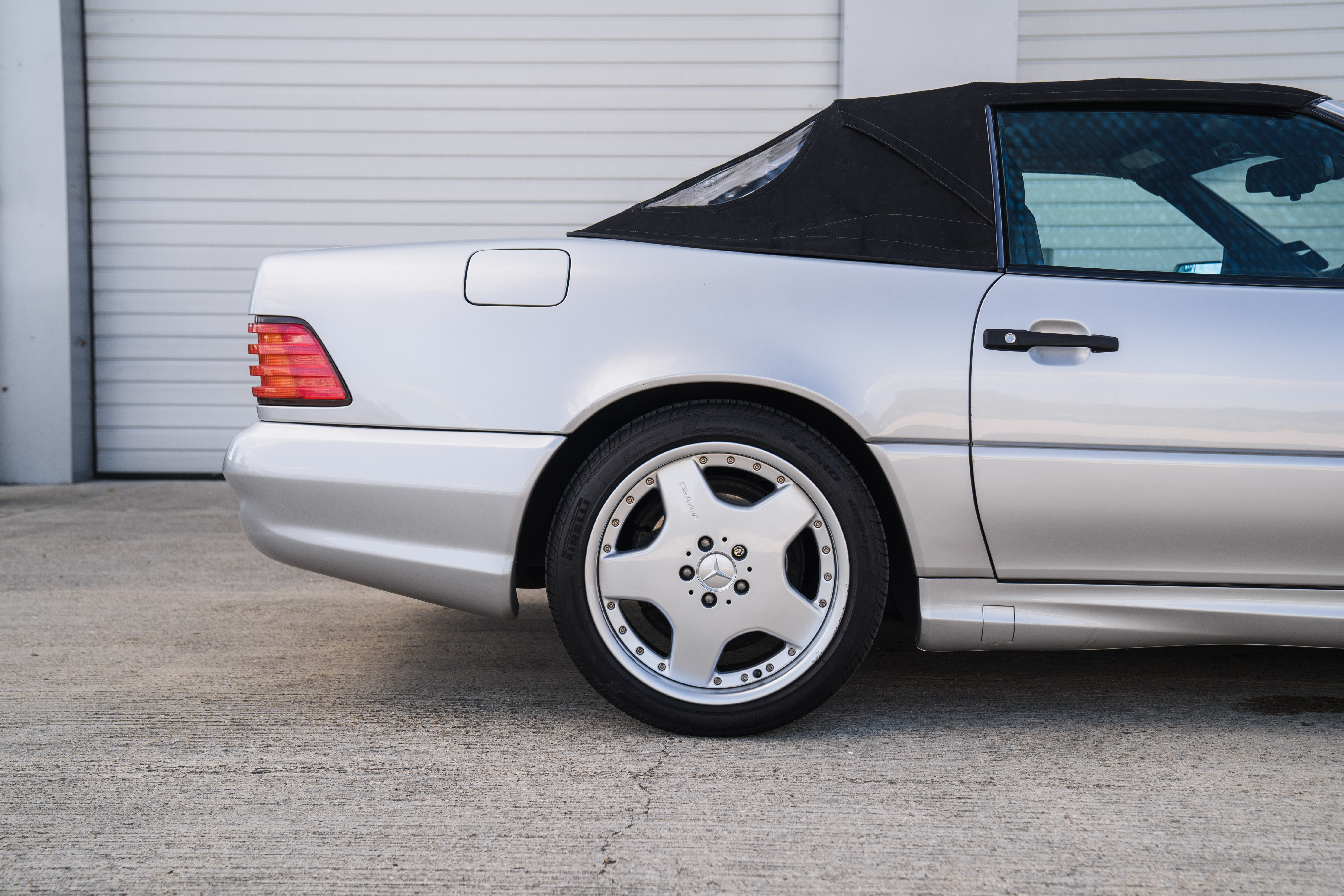 1997 MERCEDES-BENZ (R129) SL60 AMG