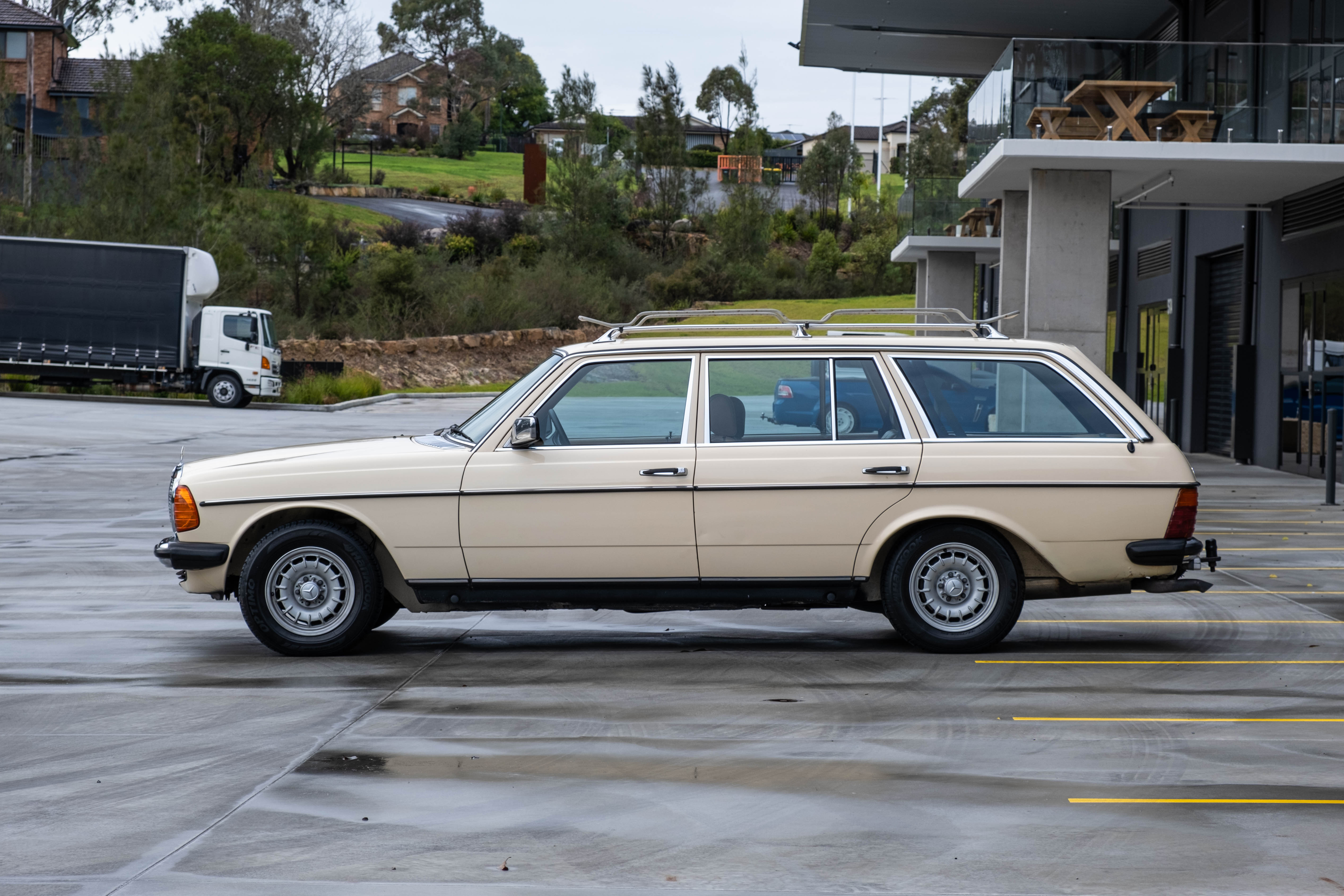 1982 MERCEDES-BENZ (W123) 280 TE