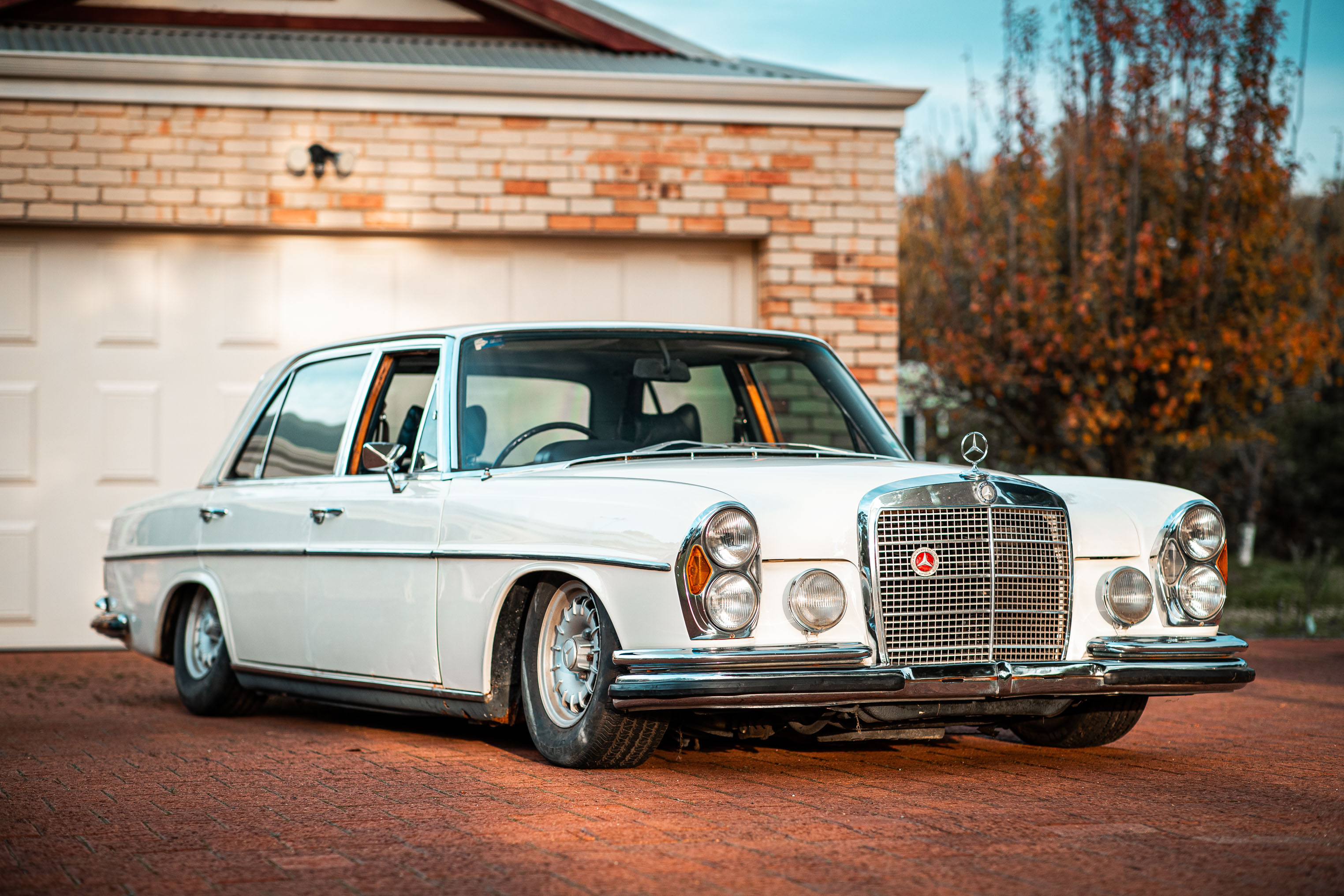 1969 MERCEDES-BENZ (W108) 300 SEL 6.3