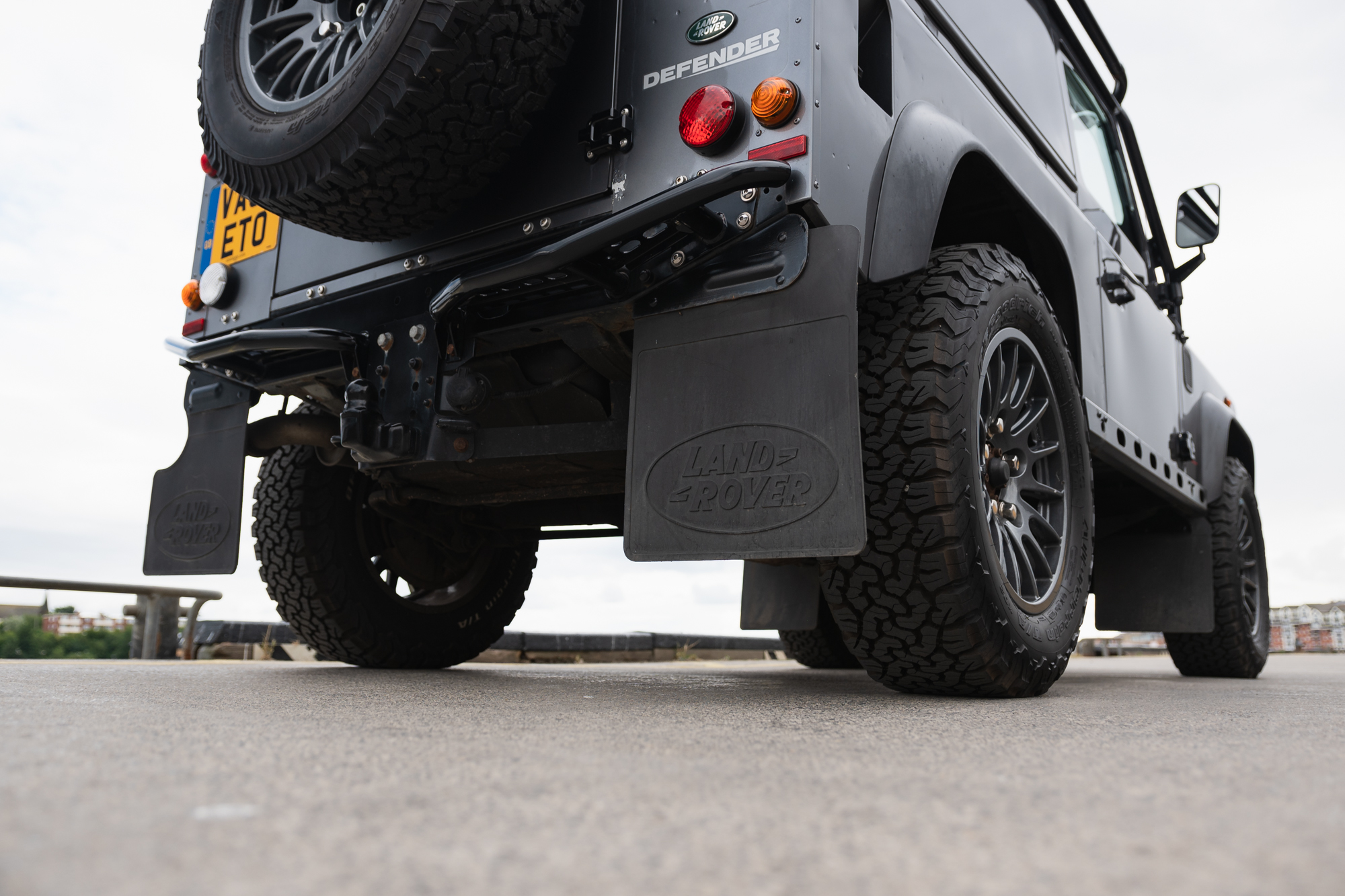 2014 LAND ROVER DEFENDER 90 HARD TOP 'BOWLER'