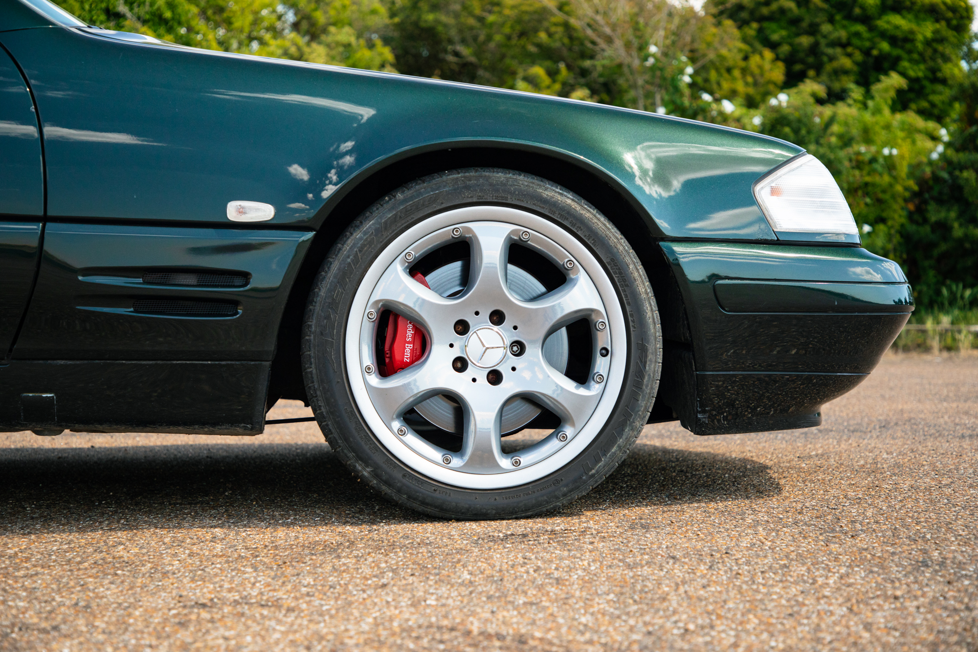 2001 MERCEDES-BENZ (R129) SL 280 – DESIGNO ALANITE EDITION