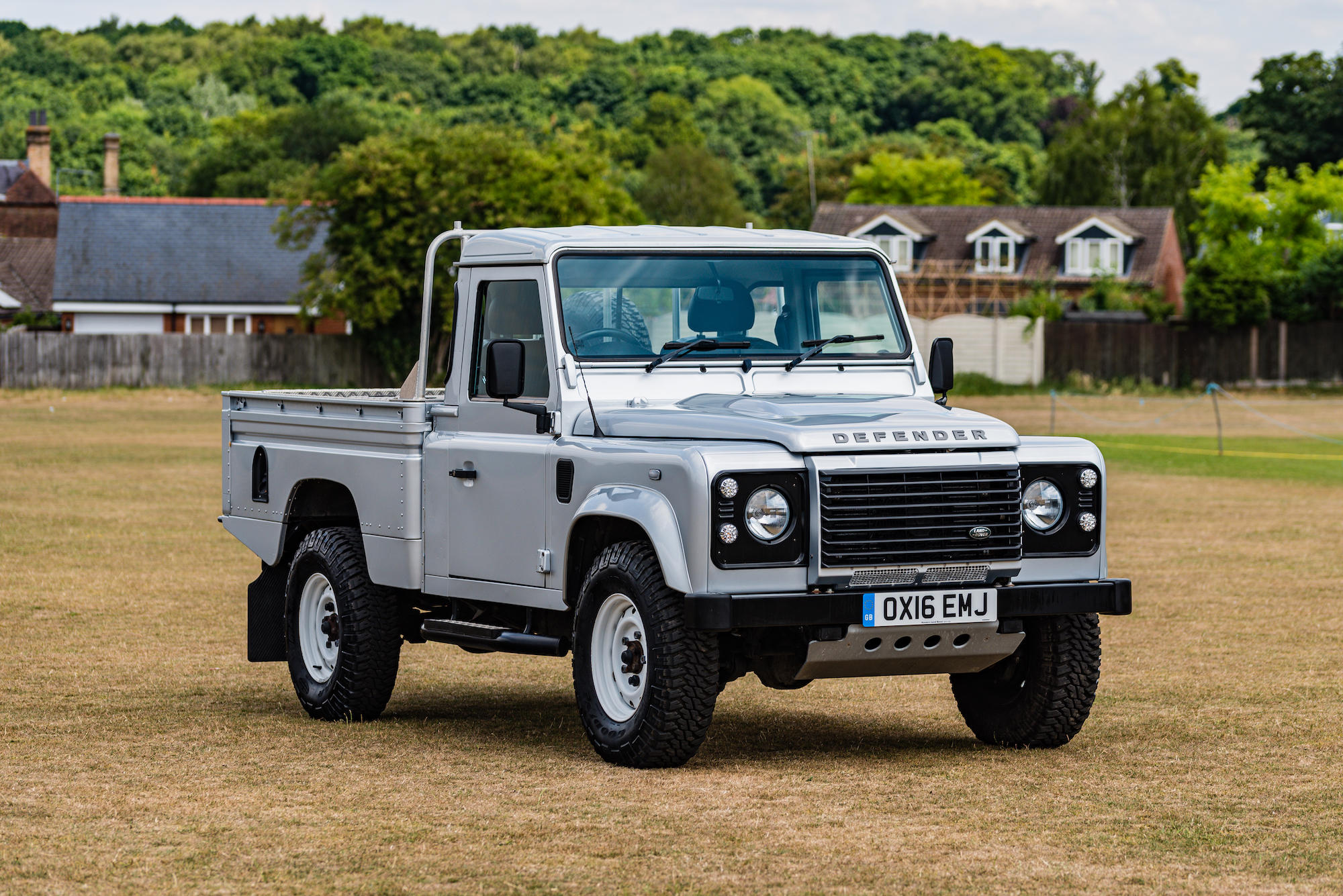 2016 LAND ROVER DEFENDER 110 SINGLE CAB PICK UP 'HIGH CAPACITY' - 4,573 ...
