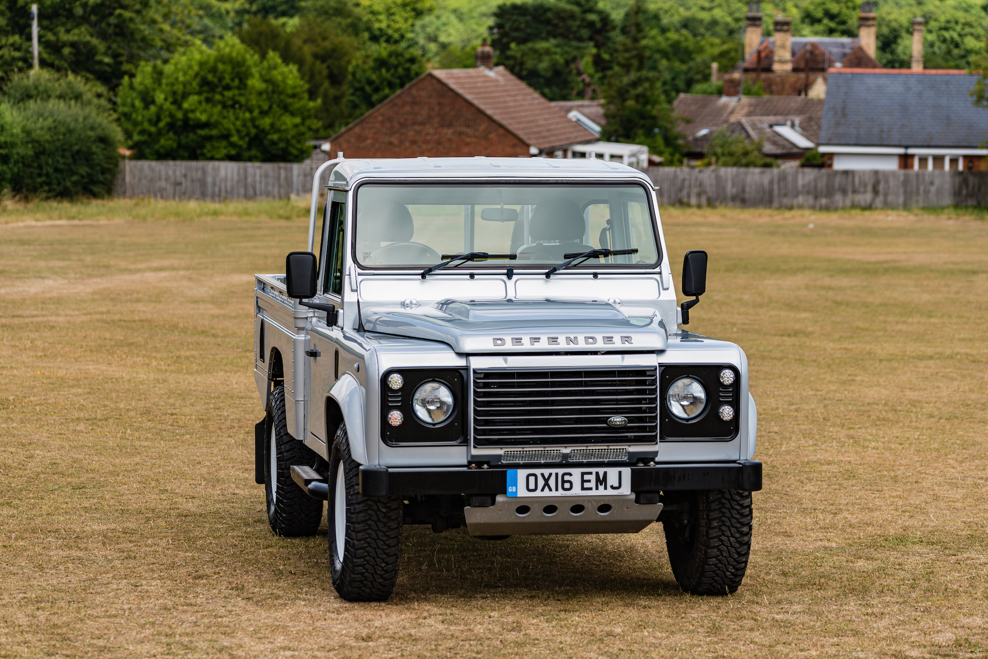2016 LAND ROVER DEFENDER 110 SINGLE CAB PICK UP 'HIGH CAPACITY' - 4,573 ...