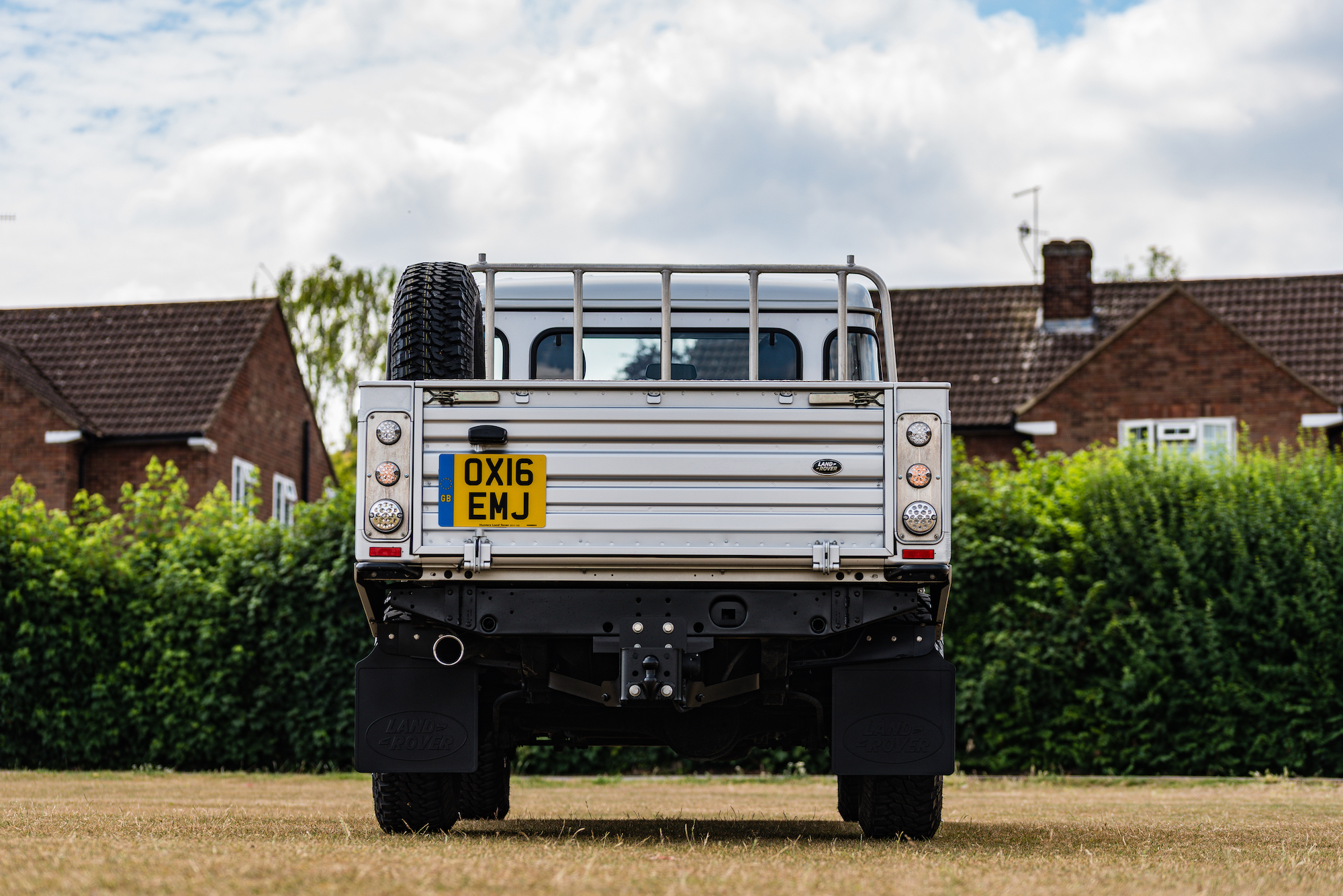 2016 LAND ROVER DEFENDER 110 SINGLE CAB PICK UP 'HIGH CAPACITY' - 4,573 ...