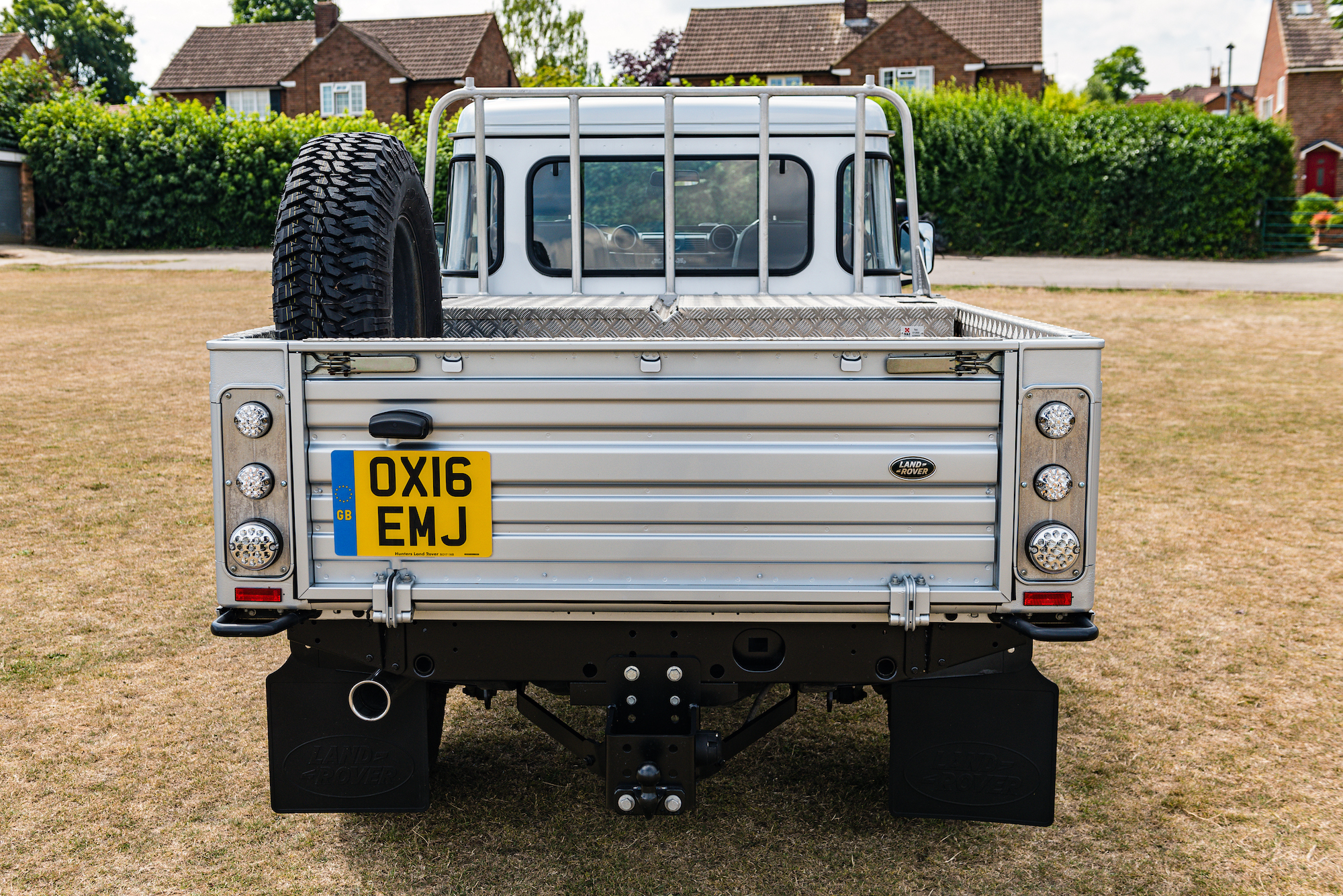 2016 LAND ROVER DEFENDER 110 SINGLE CAB PICK UP 'HIGH CAPACITY' - 4,573 ...